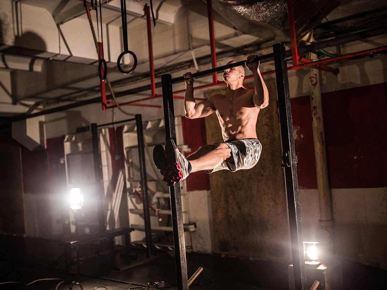 10 Workouts for a Stronger Back and Abs - Men's Journal