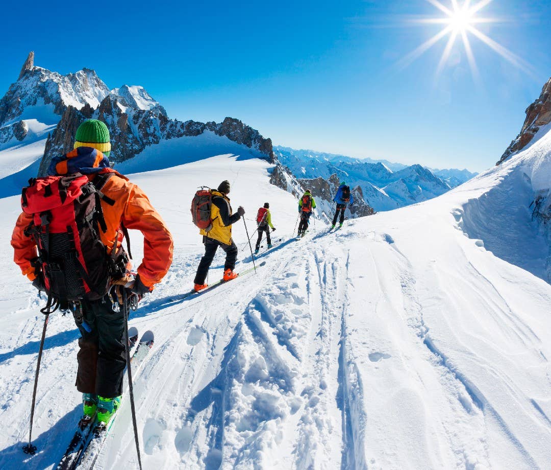 10 Best Outdoor Clubs to Meet Fellow Adventurers - Men's Journal