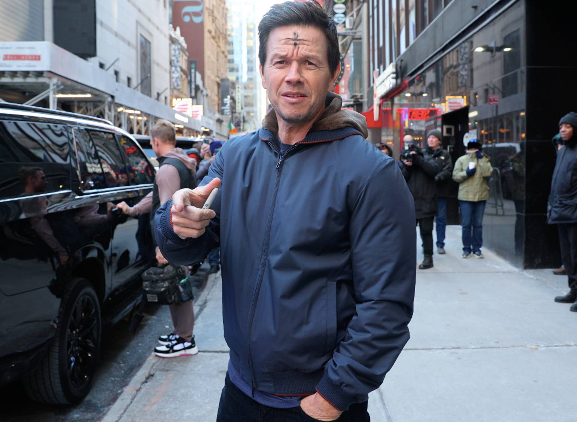 Mark Wahlberg Explains Why He Wasn’t Included in Ben Affleck, Matt ...