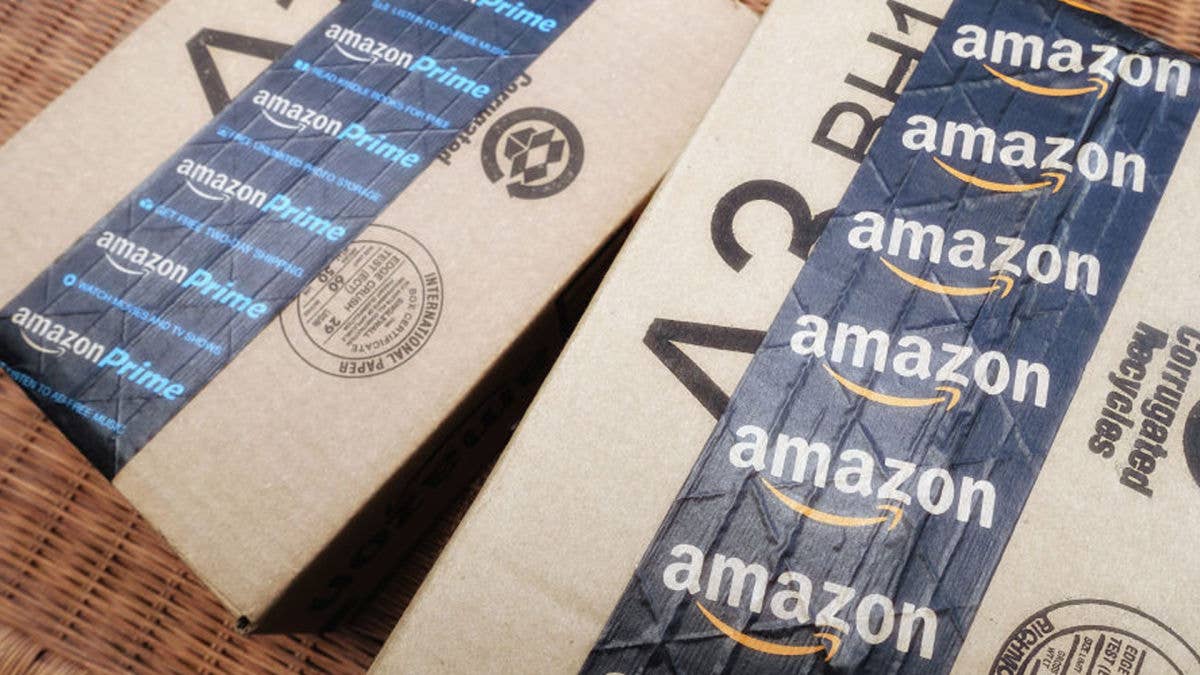 Command Strips' 20-Packs Are on Sale for $18 on Amazon - Men's Journal