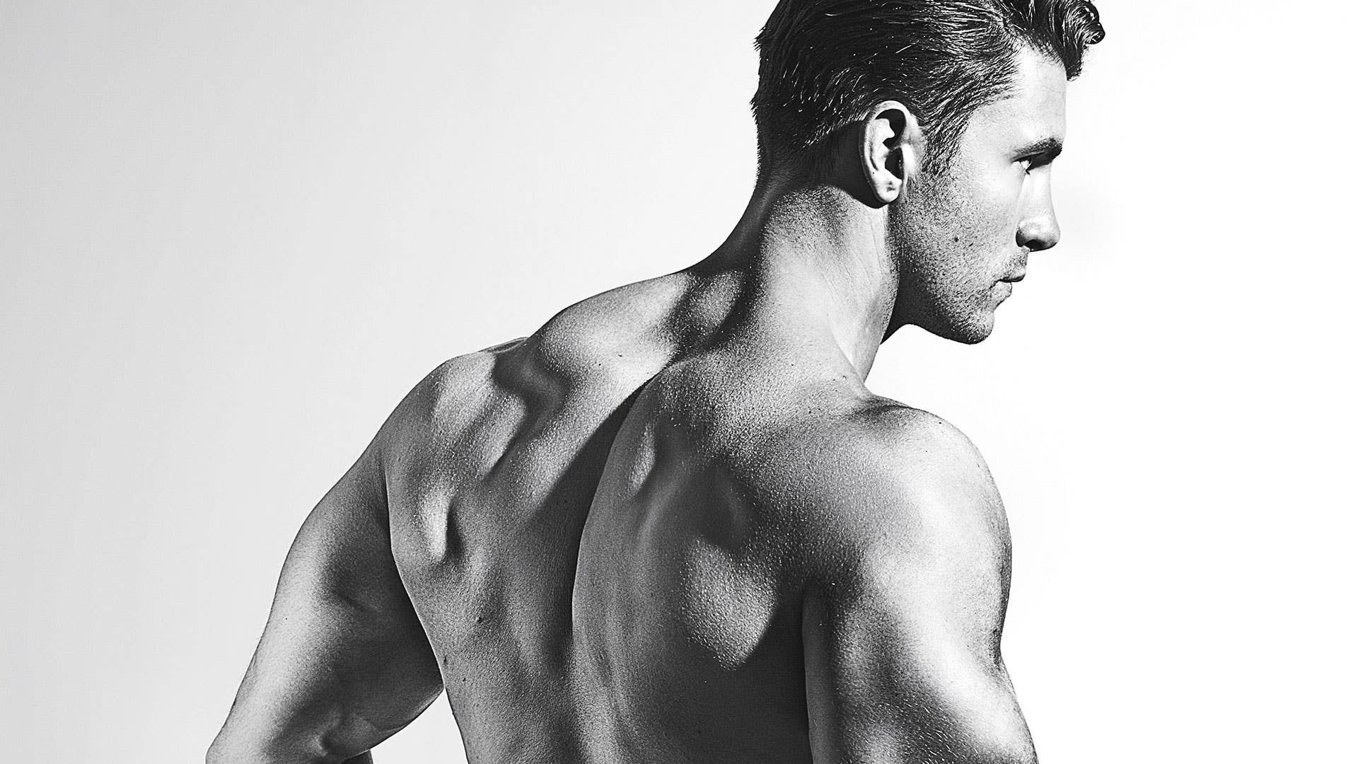 15 Best Dumbbell Back Exercises for a Bigger Back - Men's Journal