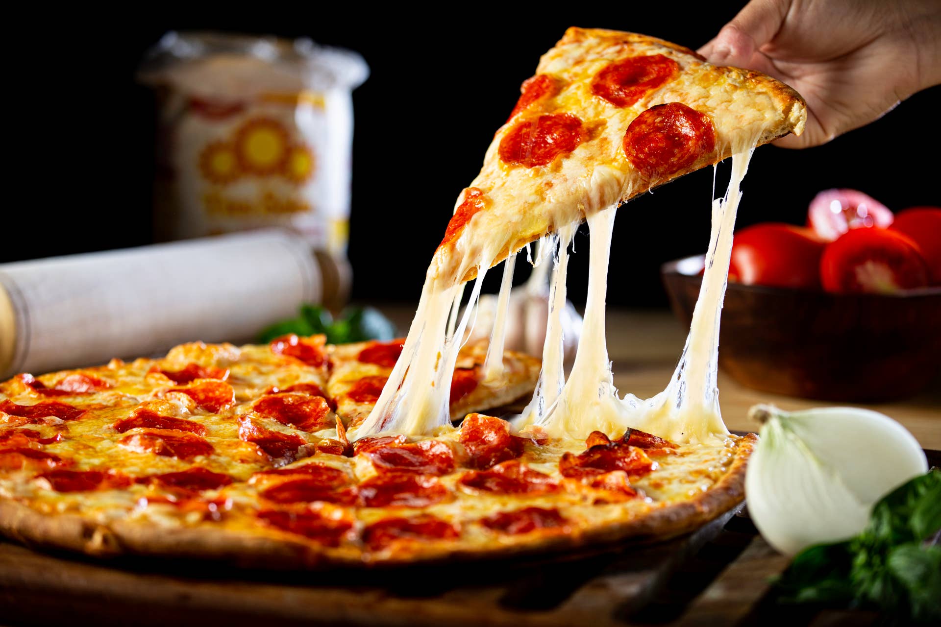 Notable Pizzeria Closing After More Than 20 Years - Men's Journal