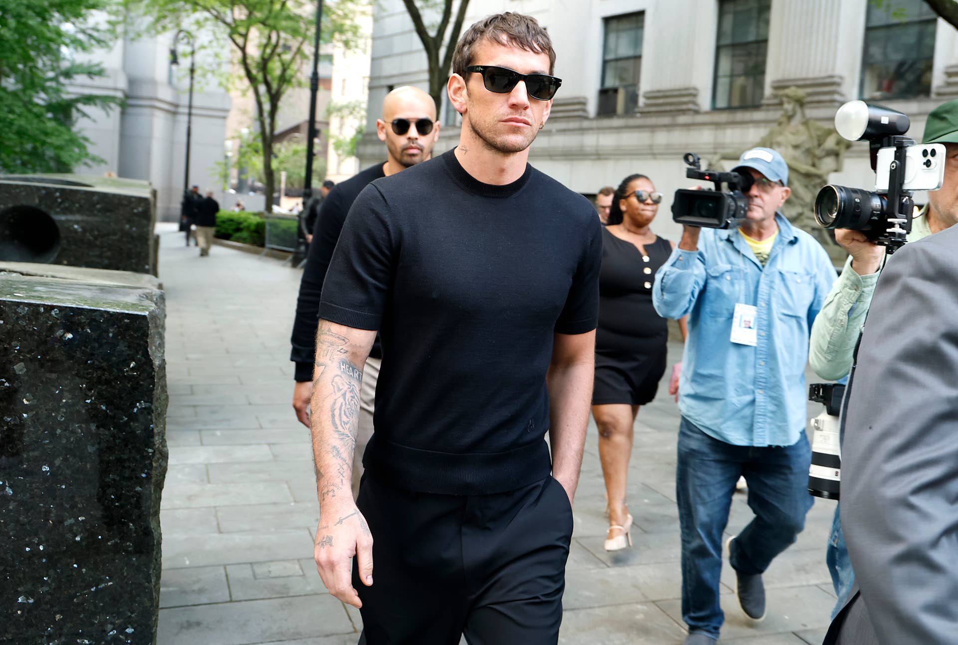 Alex Fine, Cassie Ventura's Husband, Is 'Bull-Riding' Gym Trainer - Men ...