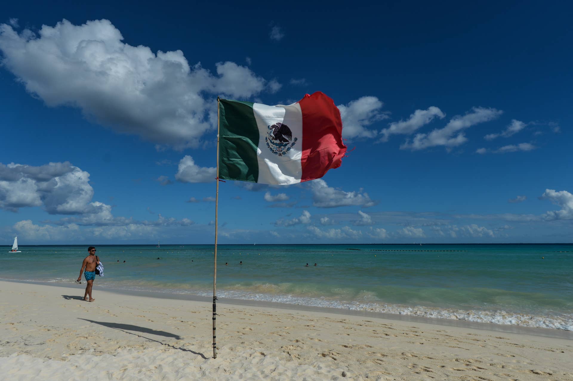 U.S. Issues 'Travel Advisory' for Mexico Before Summer - Men's Journal