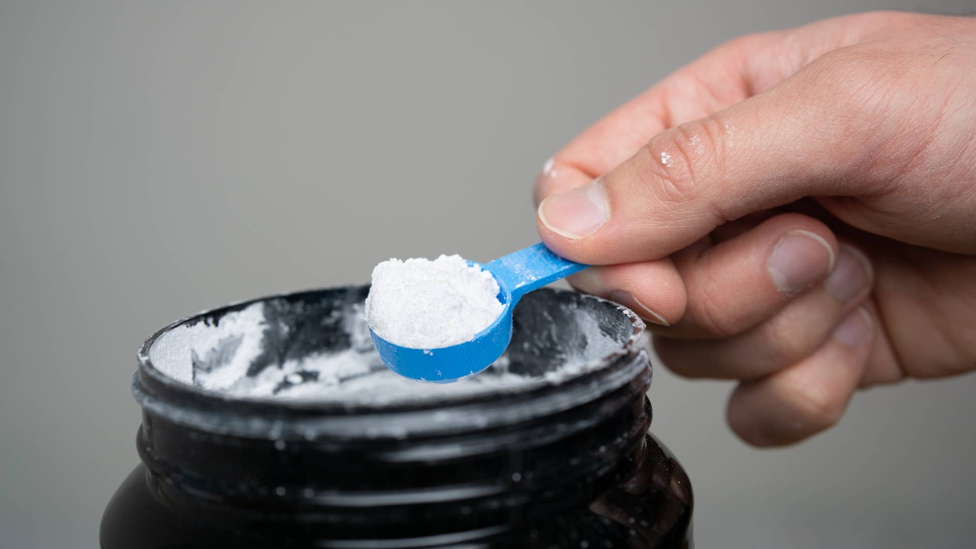 How Much Creatine to Take for Energy & Focus Boost, per Expert - Men's ...