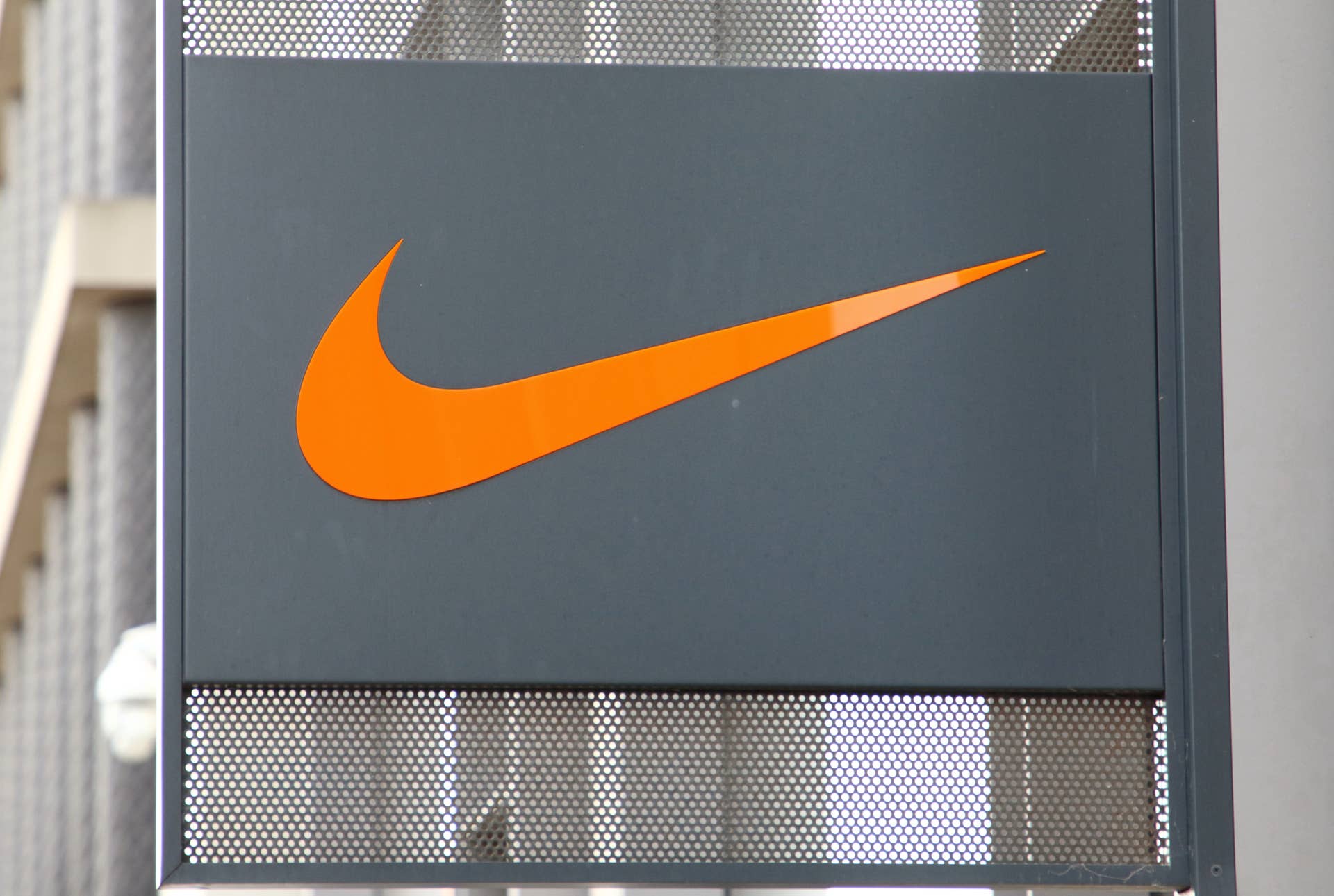 Nike’s Killshot 2 Premium Sneakers Are Over 40% Off - Men's Journal