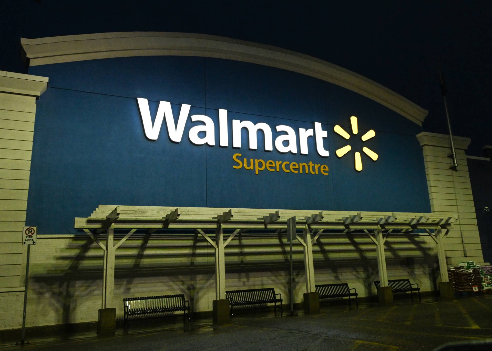 This Popular Restaurant Chain Is Coming to Walmart Stores Near You ...