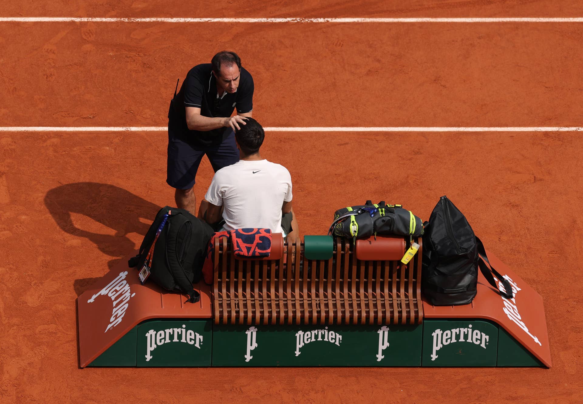 Carlos Alcaraz Stumbles After Eye Issue at French Open, But Recovers in ...