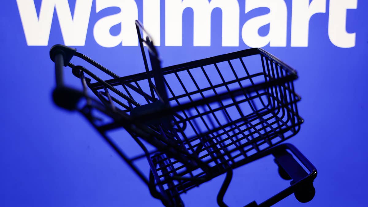 Dearfoams' Joseph Scuff Slippers Are Now Only $10 at Walmart - Men's ...