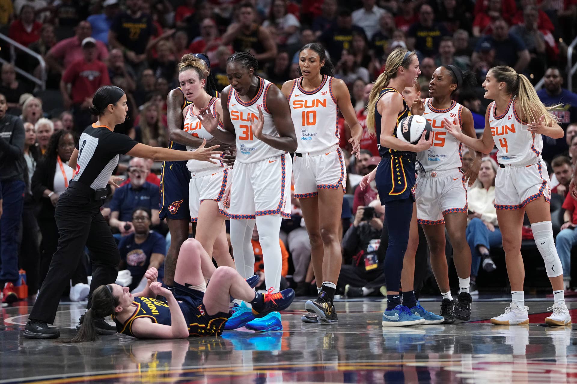Tennis Legend Rips WNBA Players After Caitlin Clark Skirmish - Men's ...