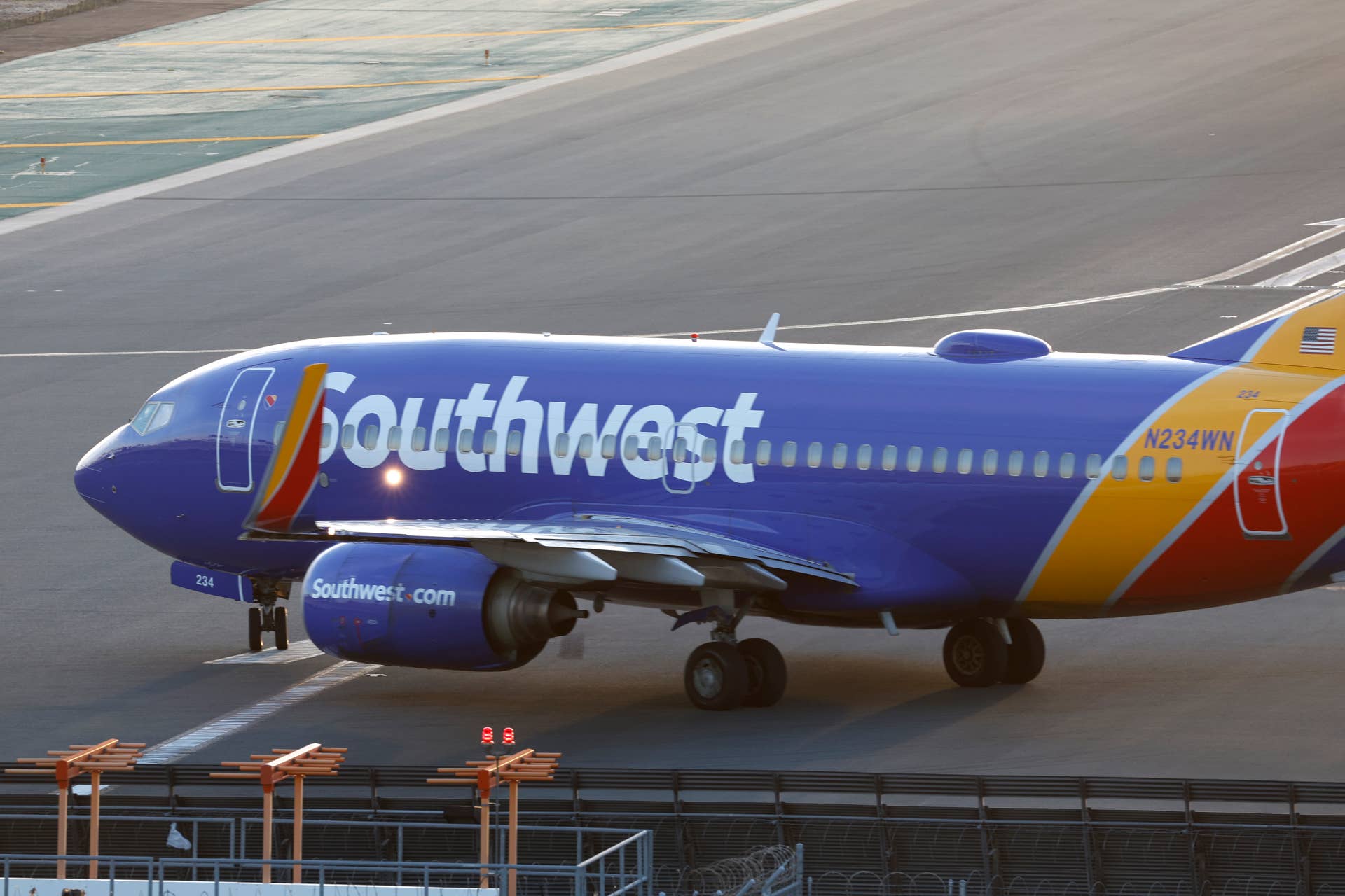 Southwest Airlines Moves Forward With Change at Major Airport - Men's ...