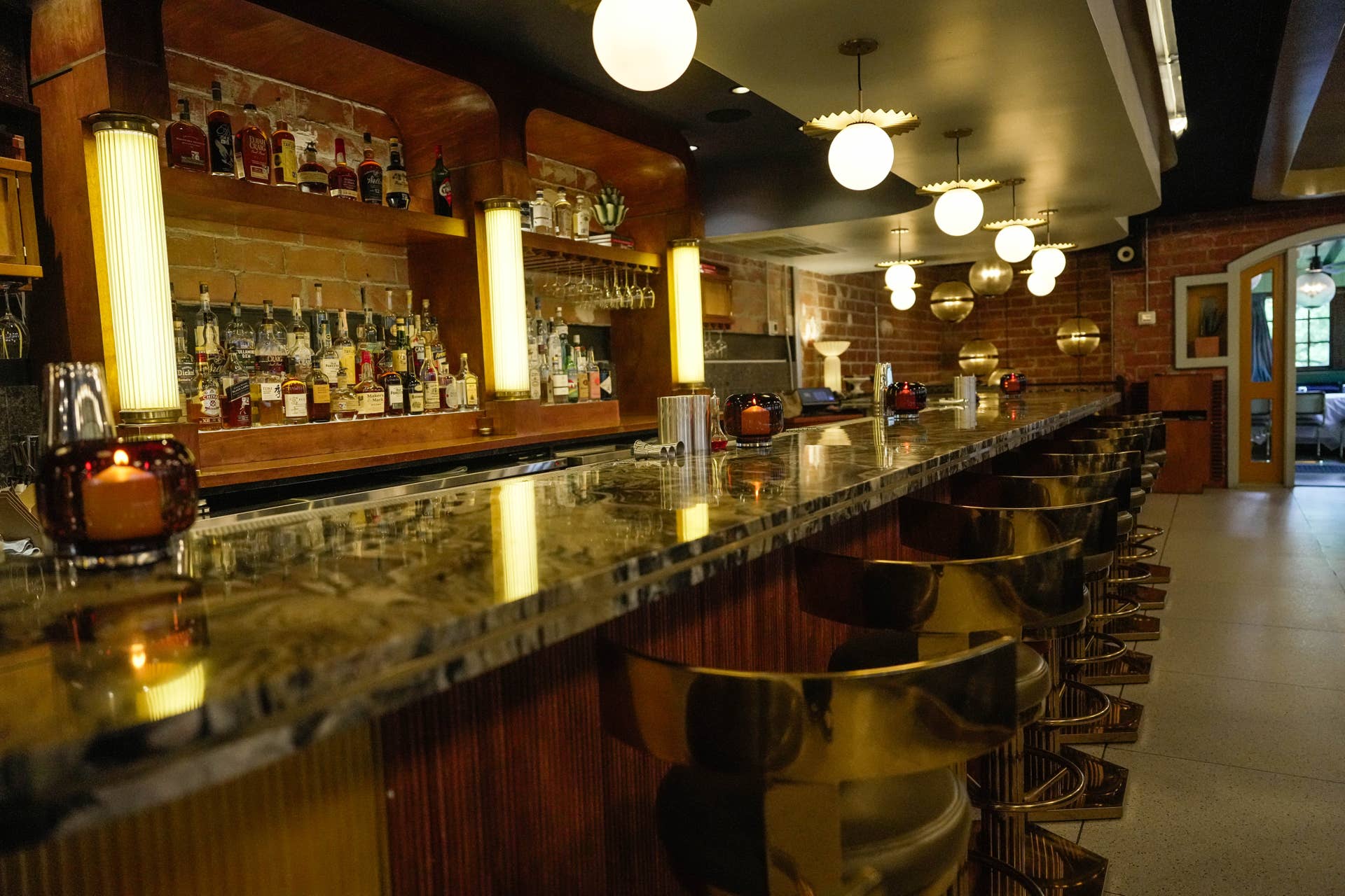 Popular Bar and Restaurant Announces Unexpected Closure in Heartfelt ...