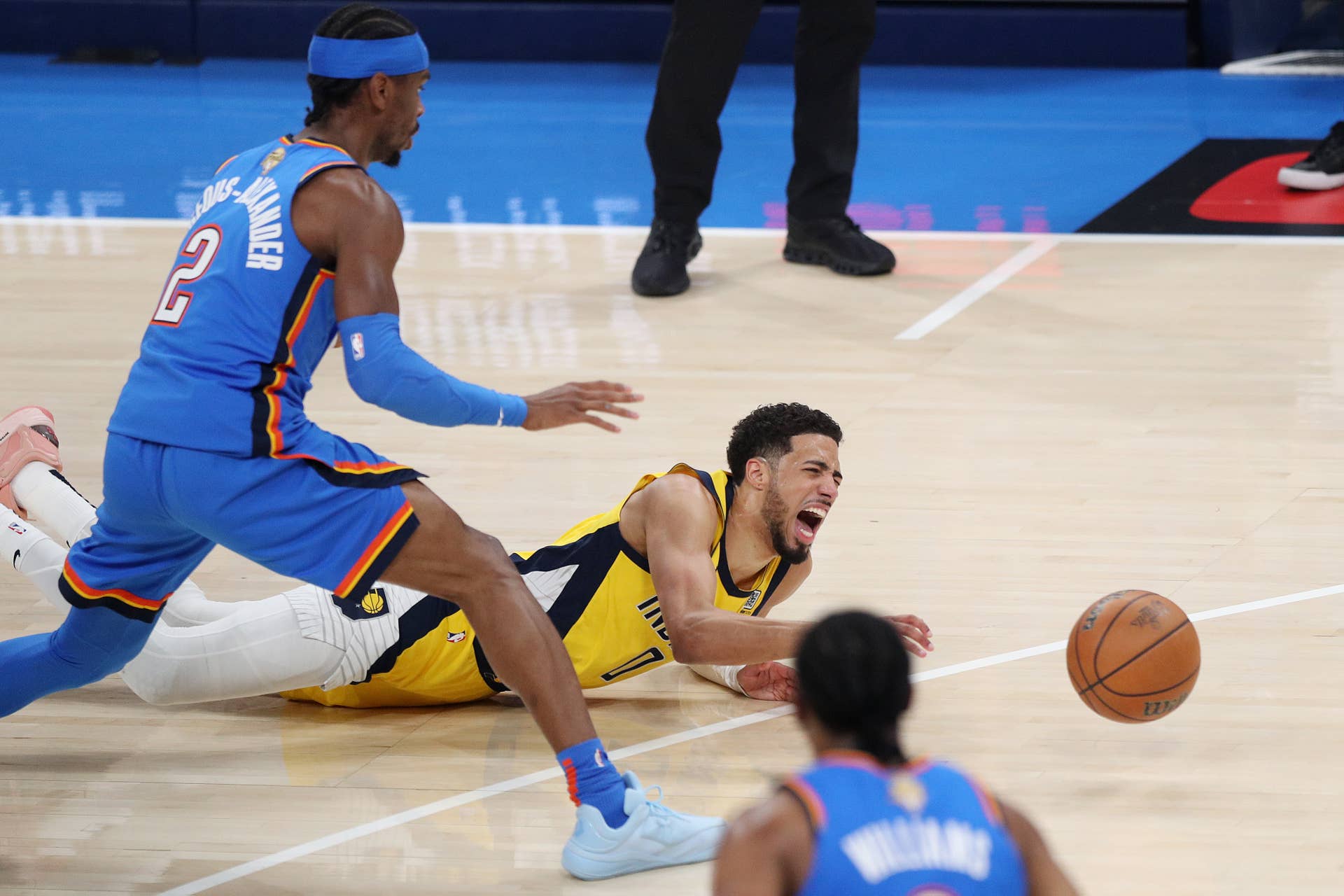 Tyrese Haliburton's Dad Has Gut-Wrenching Reaction to Pacers Star's ...