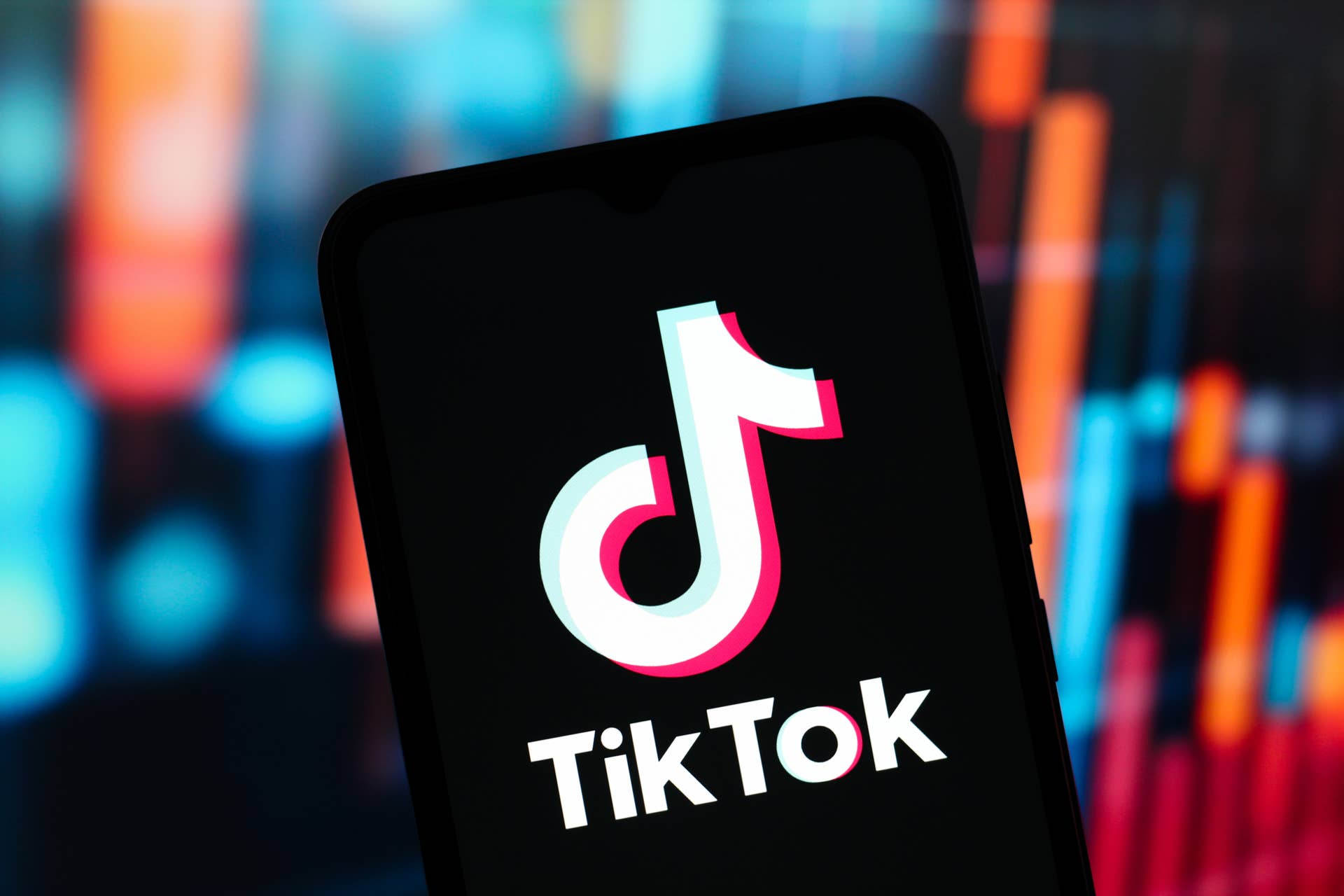 TikTok Issues Statement, Confirms Major Algorithm Problems After U.S ...