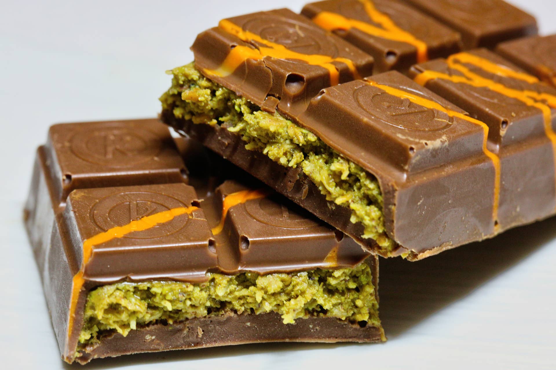 Viral Chocolate Bar 'Urgently' Recalled in Australia - Men's Journal