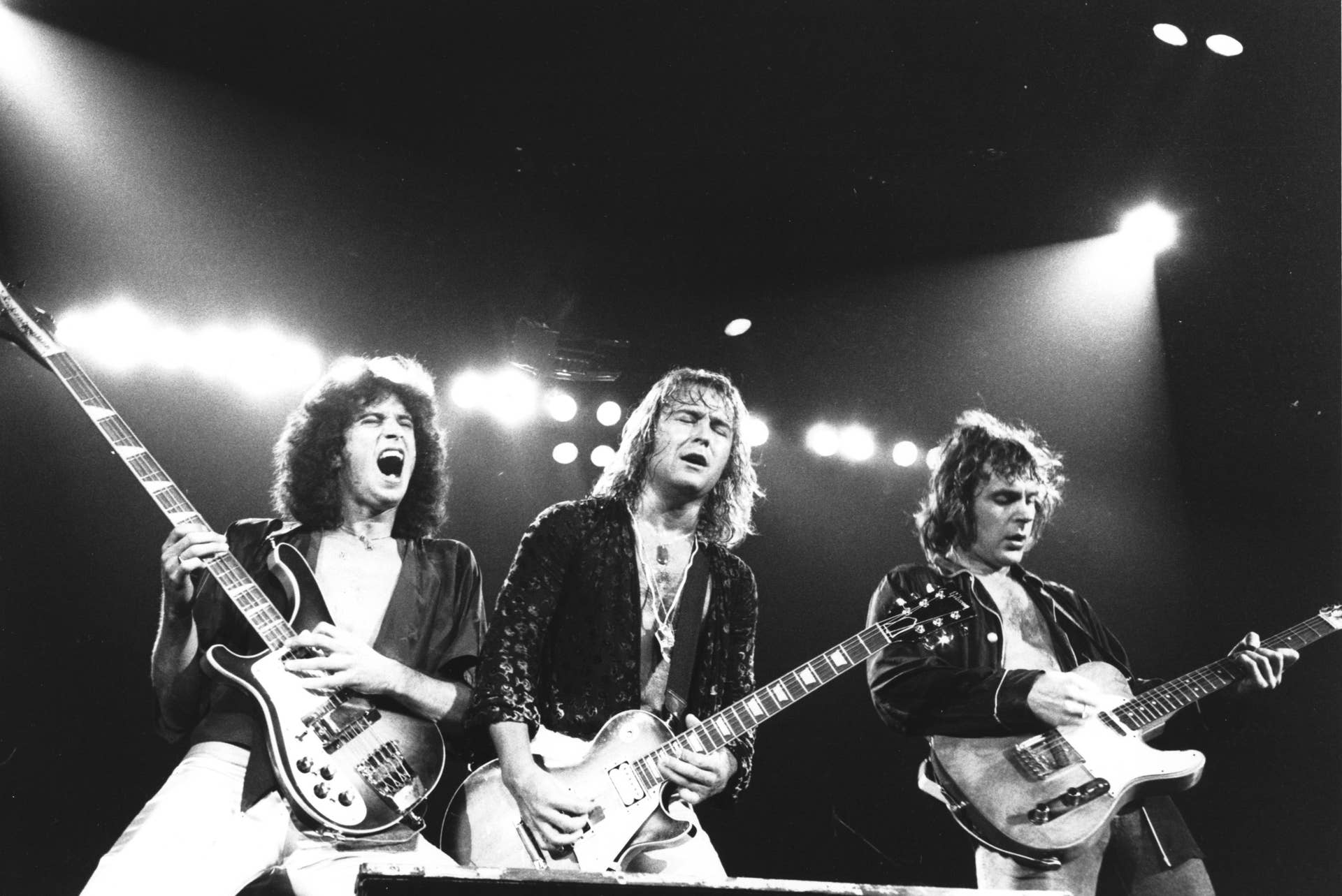 Iconic ‘70s Rock Band Foreigner Announce Tour With Lou Gramm Ahead of ...