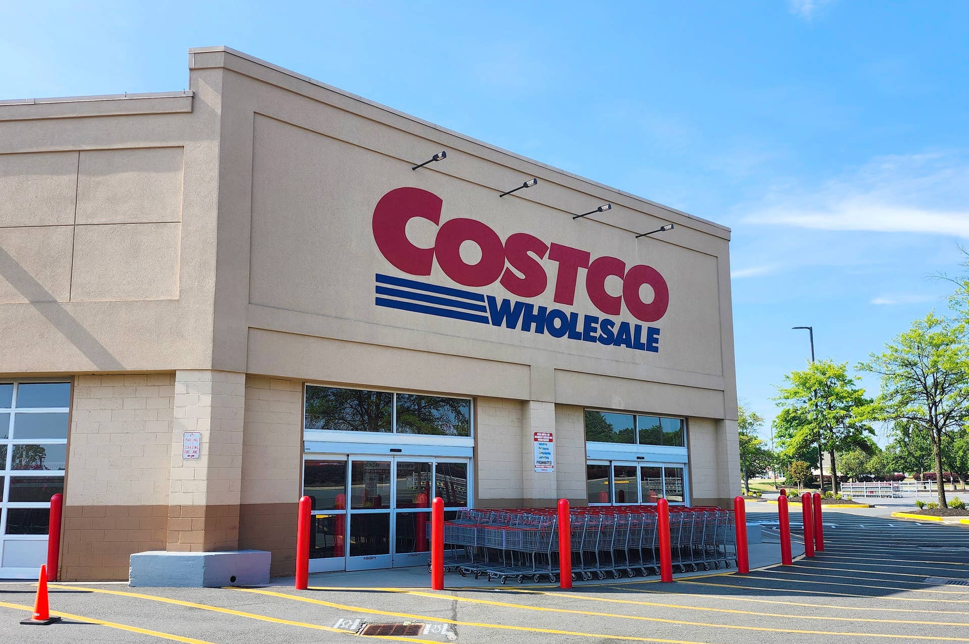 Popular Mac and Cheese Brand Launches New Product at Costco - Men's Journal