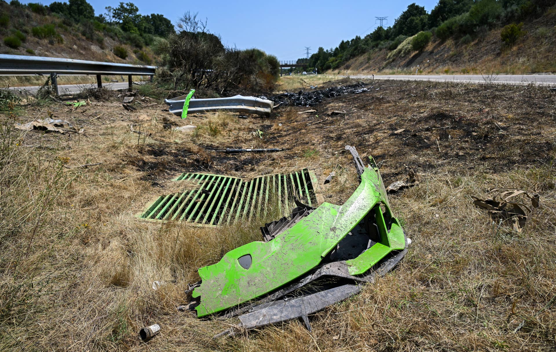 Diogo Jota Crash Scene Photos Show Torched Lamborghini - Men's Journal