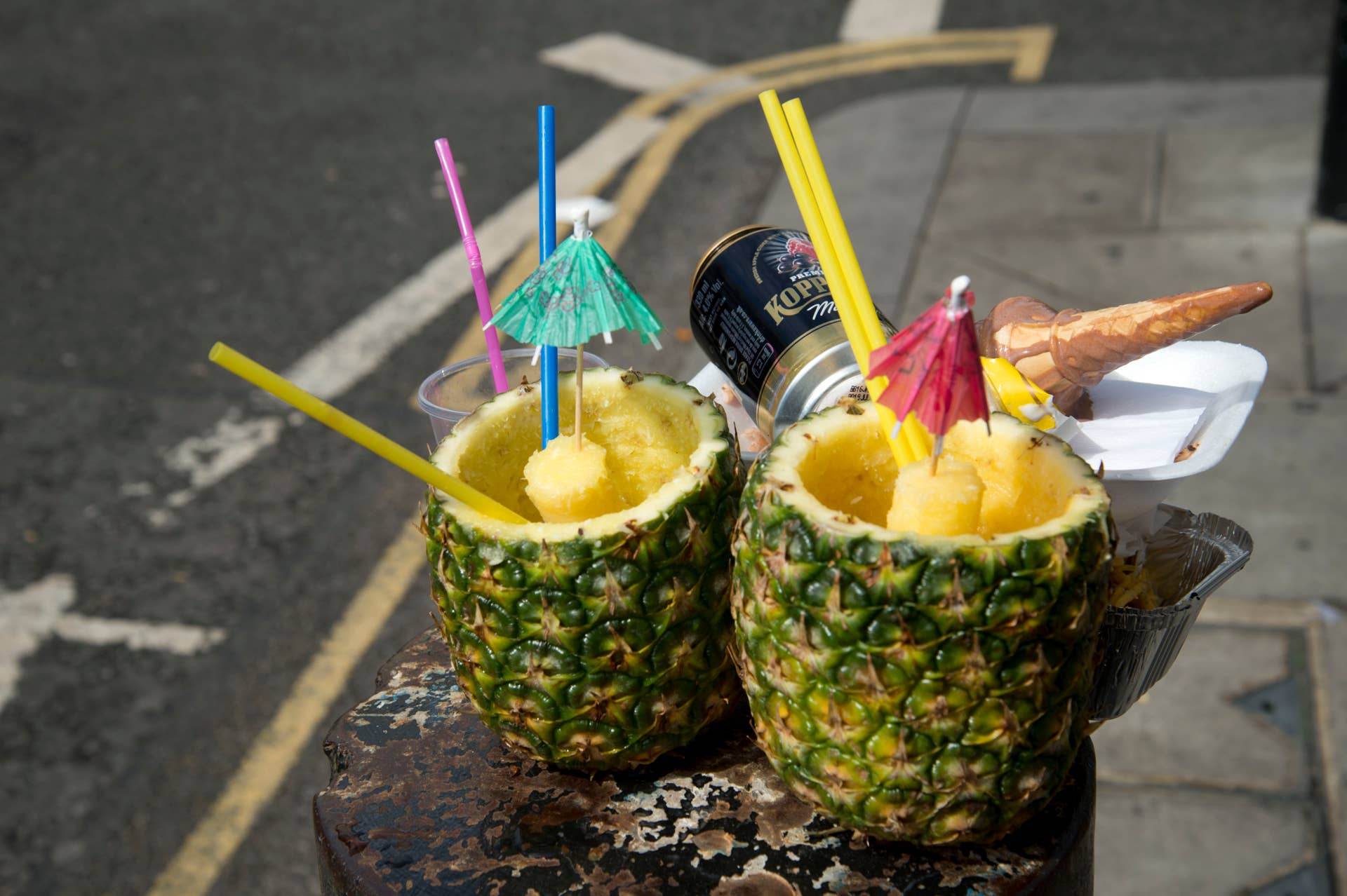 Beloved Tiki Bar Closes Immediately After 61 Years - Men's Journal