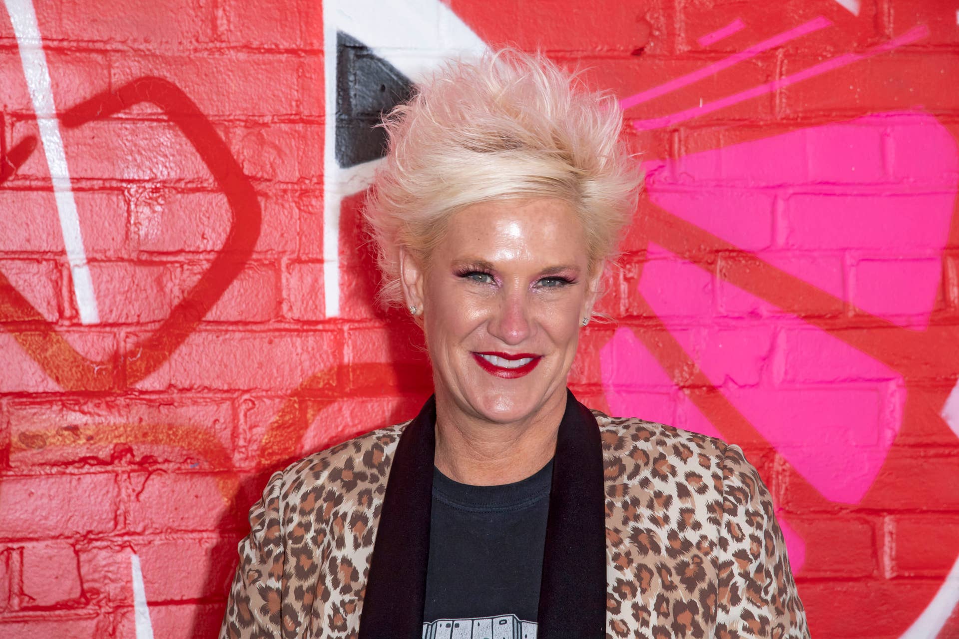 Anne Burrell's Cause of Death Confirmed by Medical Examiner - Men's Journal