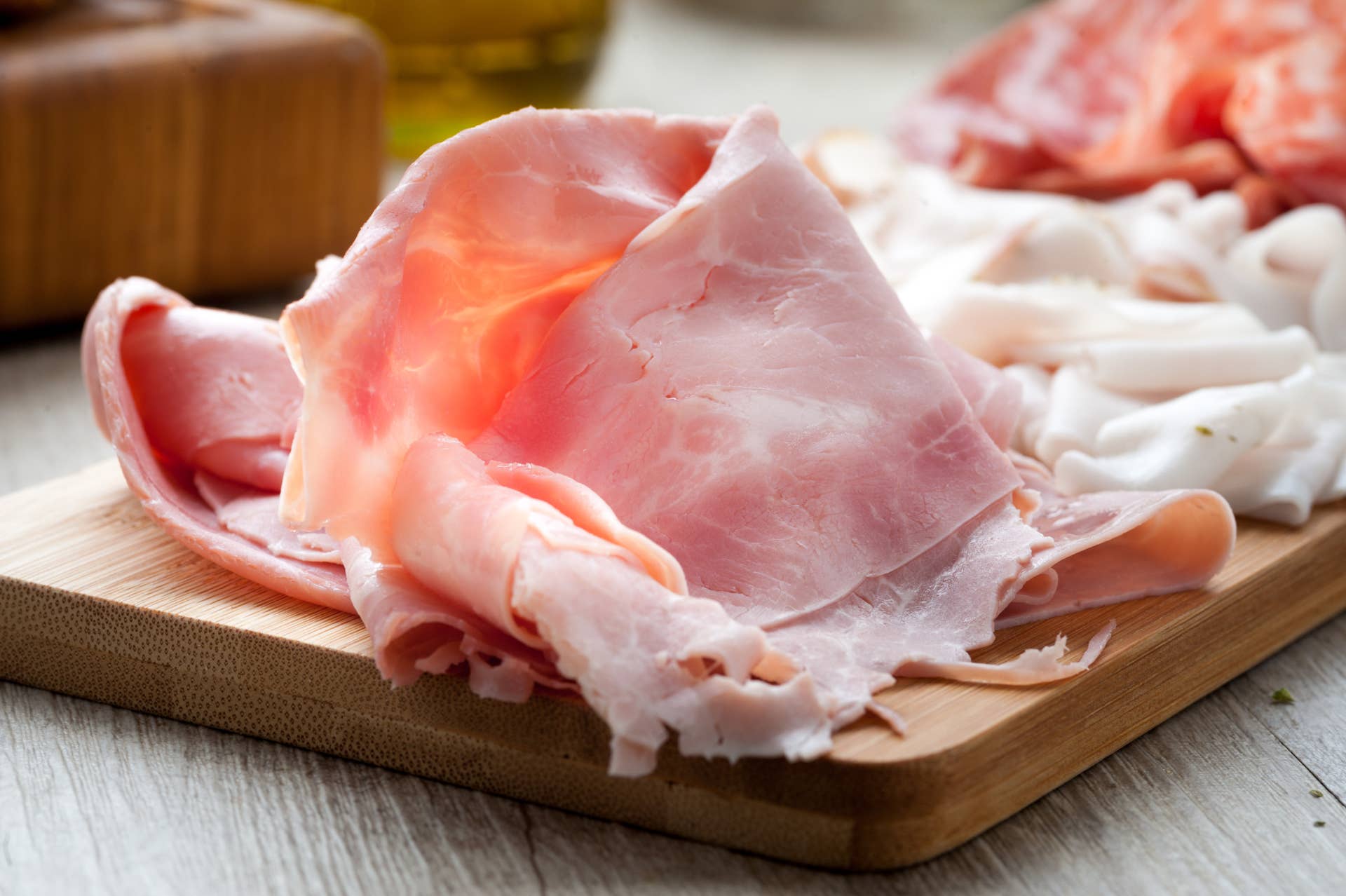 USDA Announces Recall on Ready-To-Eat Ham Products - Men's Journal