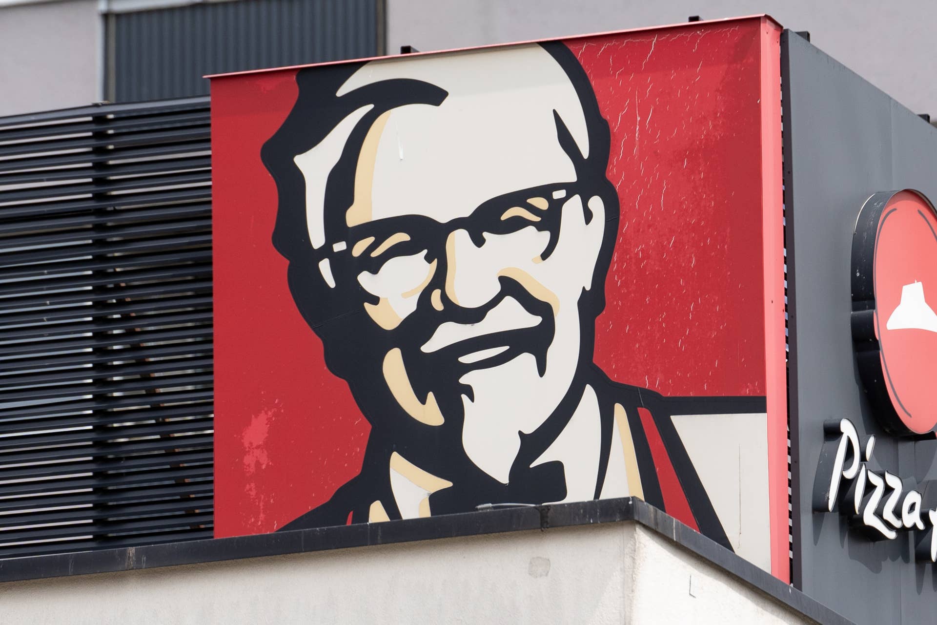 KFC Bringing Back Two Fan-Favorite Menu Items - Men's Journal