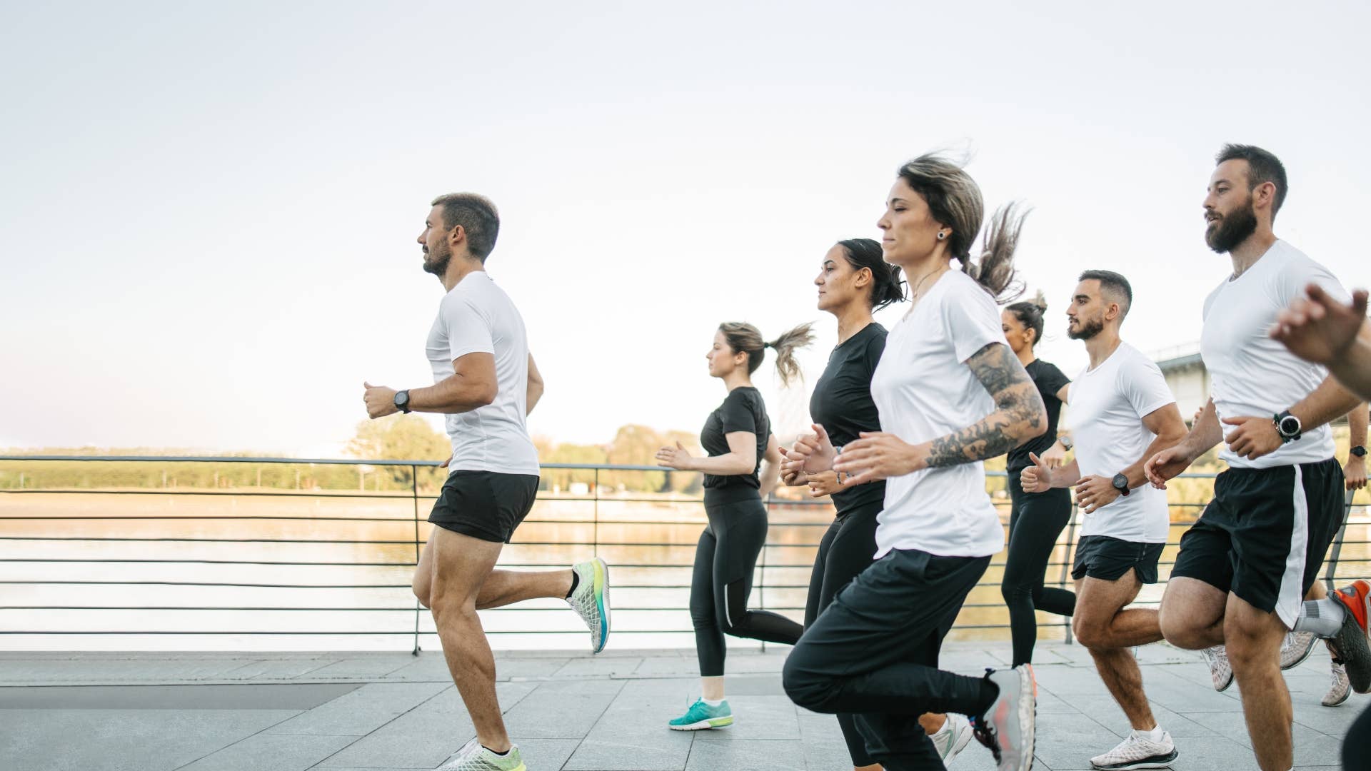New Survey Confirms Run Clubs Are Modern-Day Social Meetup - Men's Journal