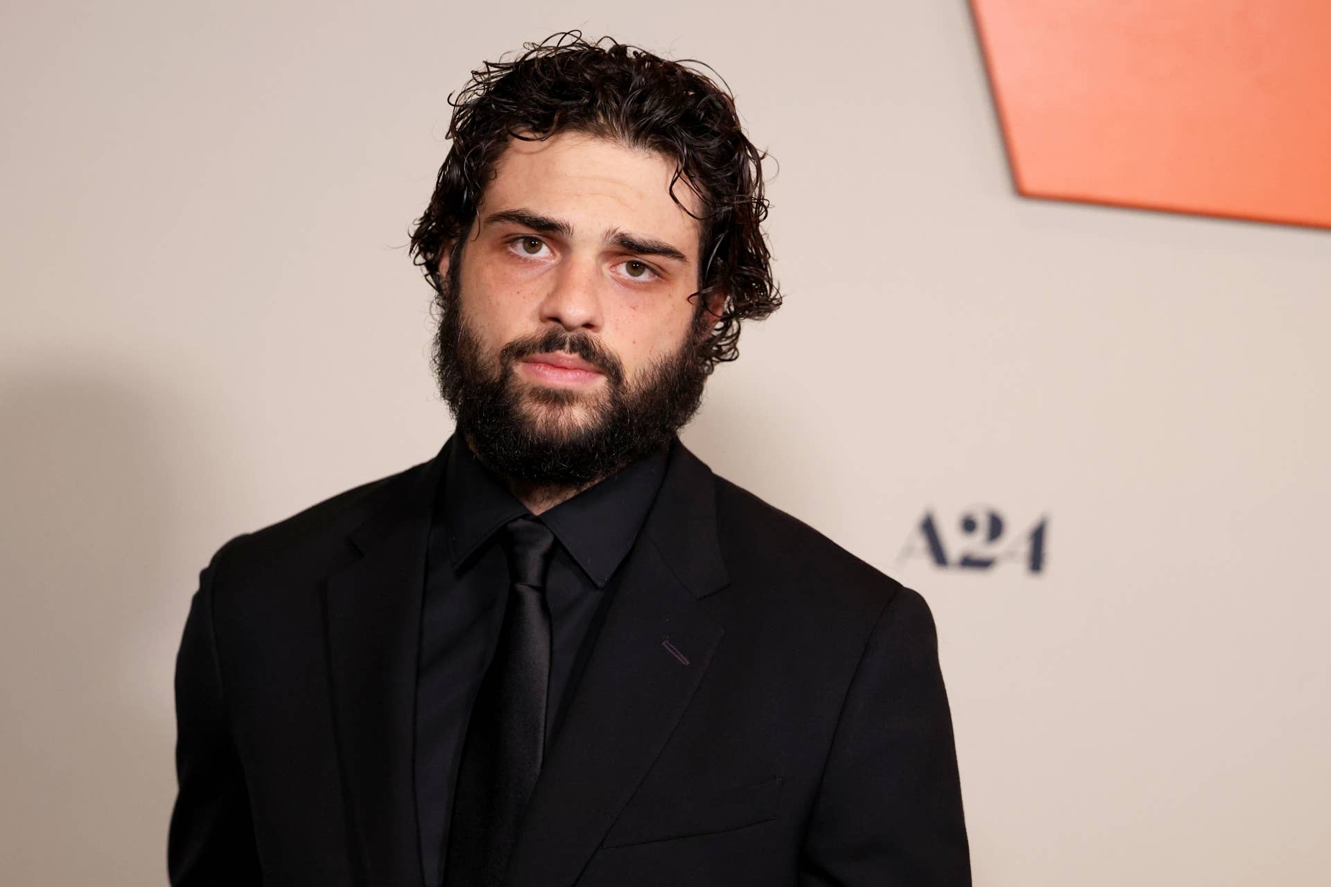 Noah Centineo Shows Off New Ripped Physique For 'Street Fighter' Role ...