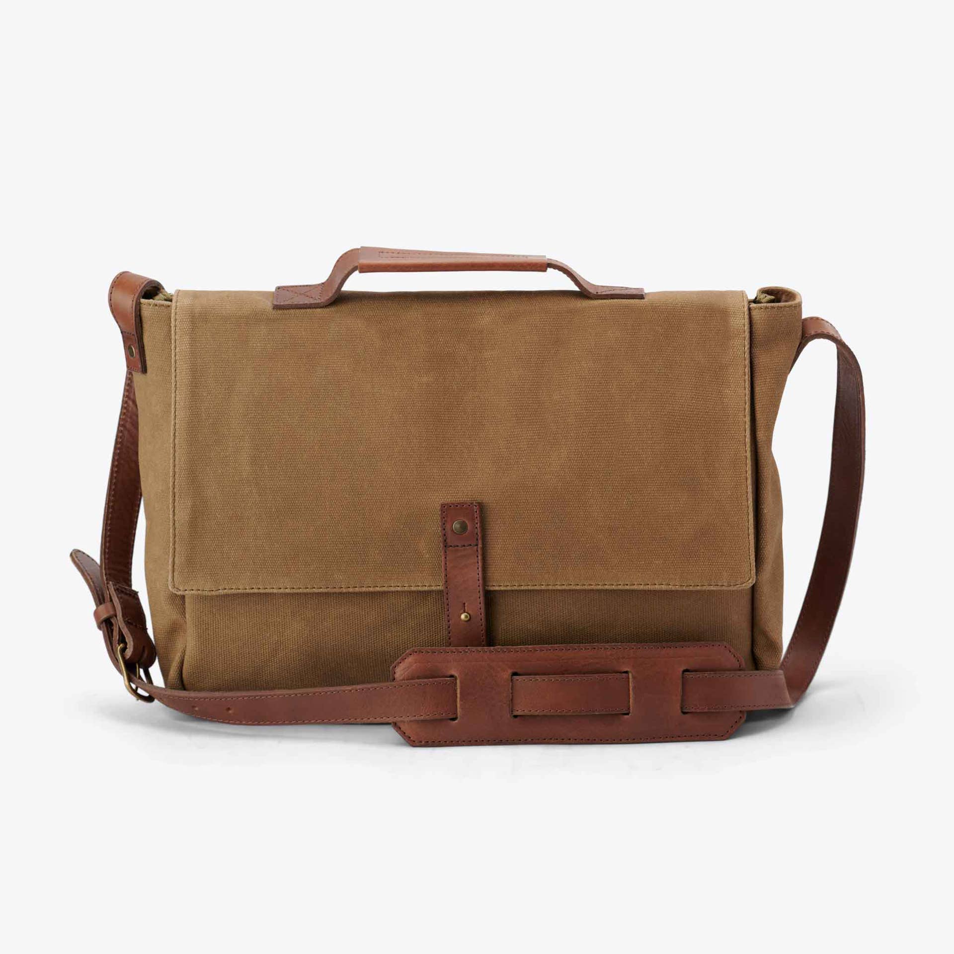 Nisolo’s Waxed Canvas Bag Is 50% Off - Men's Journal