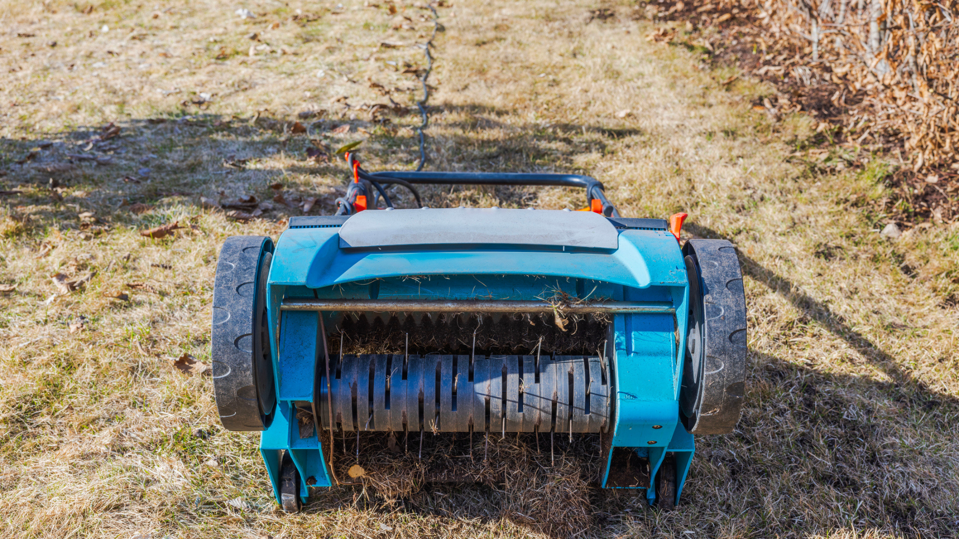 Spring Lawn Aeration: Best Time to Aerate Lawn - Men's Journal
