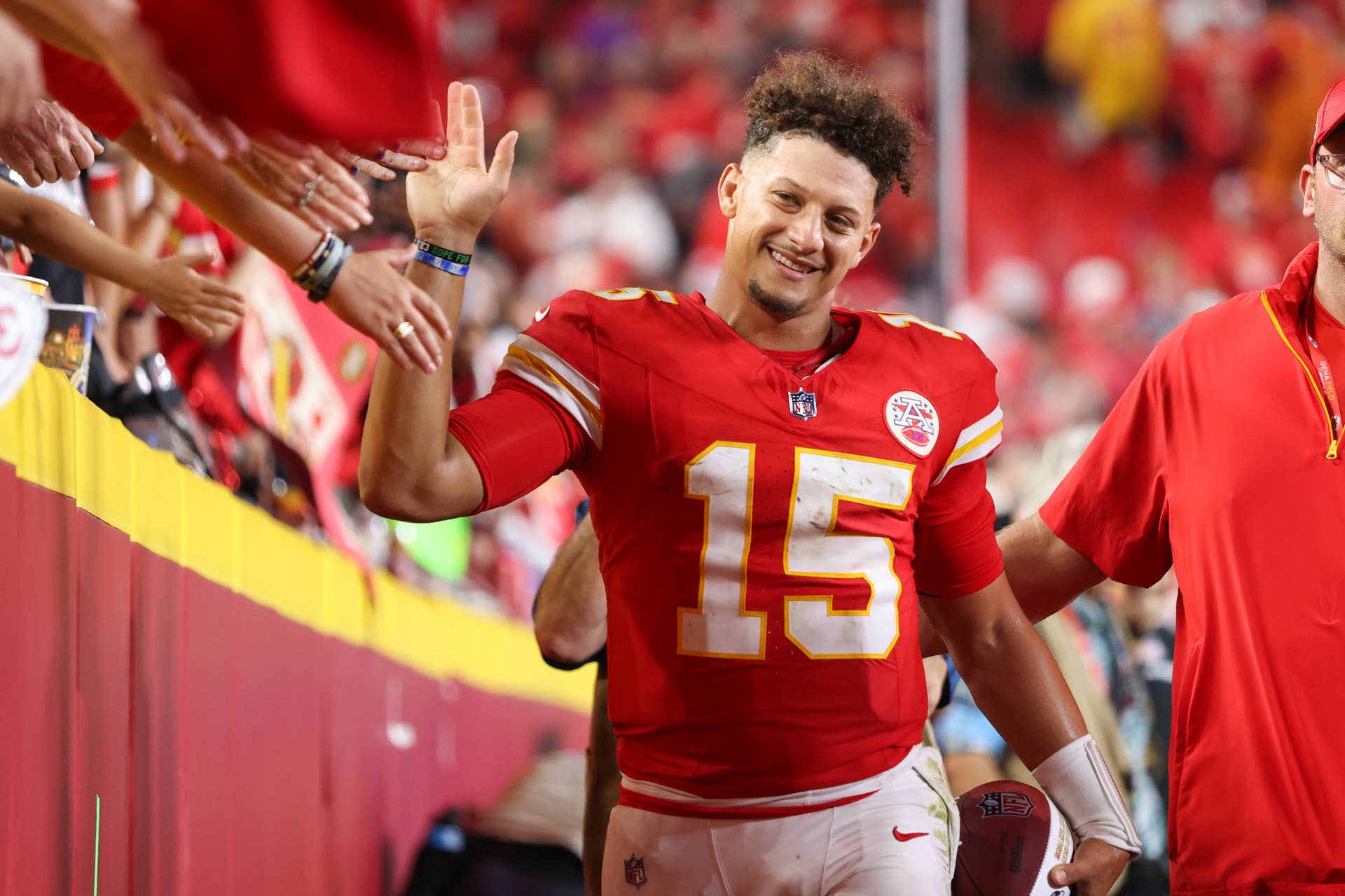 Patrick Mahomes Had Classy Response After Lions–Chiefs on-Field Brawl ...
