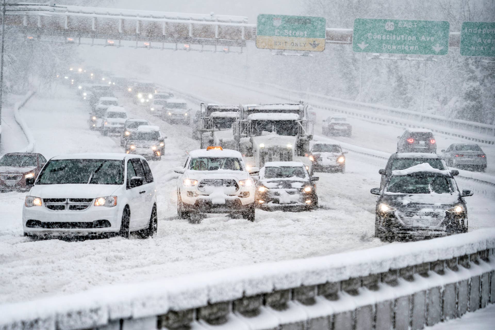 Winter Storm Warning Announced as 48 Inches of Snow, Dangerous 45 mph ...