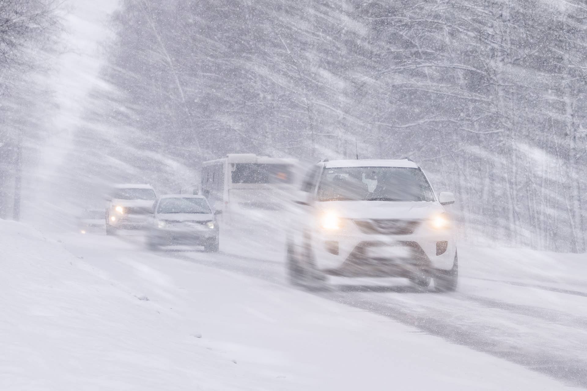 Winter Storm Warning for 'Bitterly Cold' -20° Weather, 40 MPH Winds ...