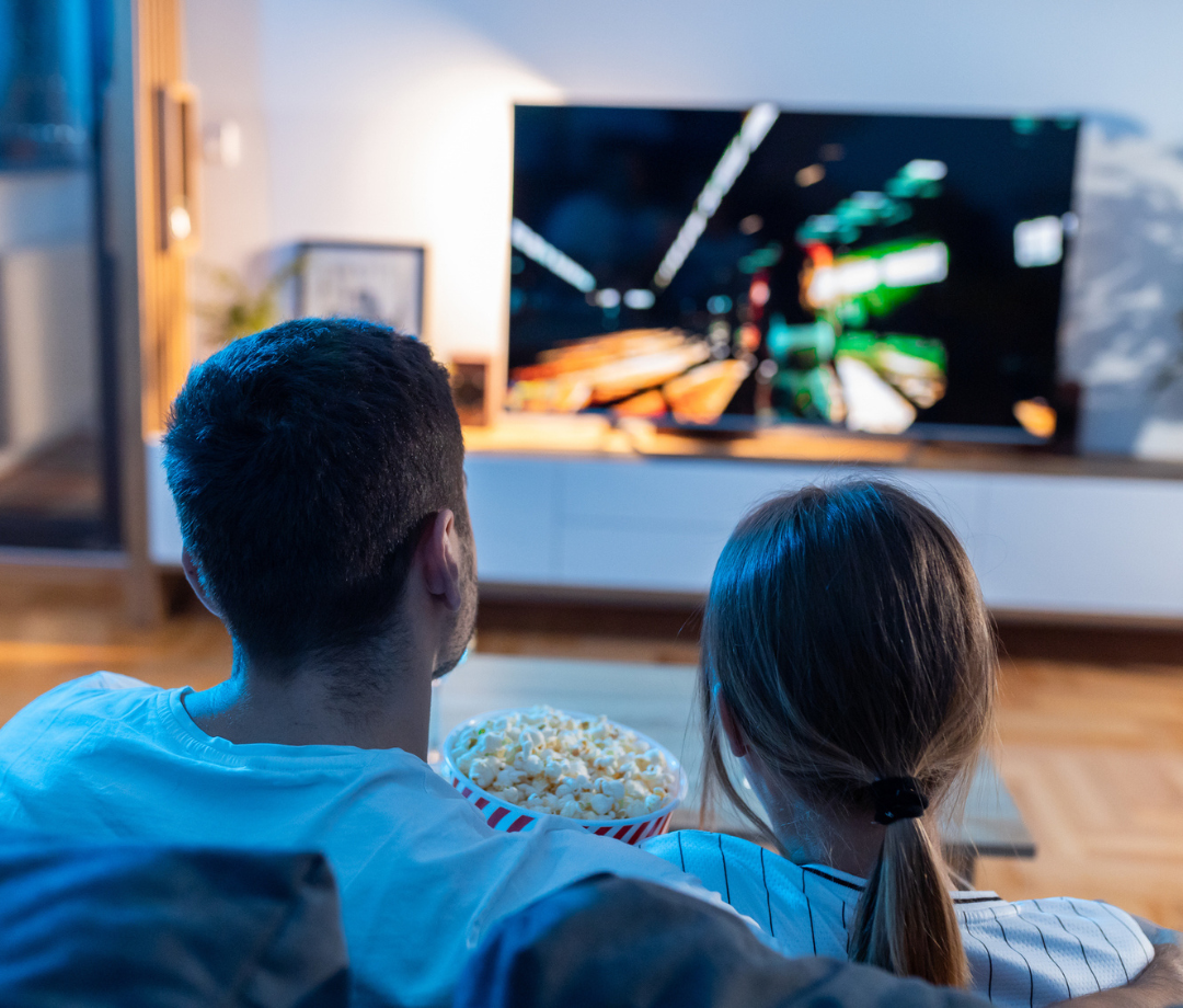 Projector vs TV: Key Differences in Picture Quality and Cost - Men's ...