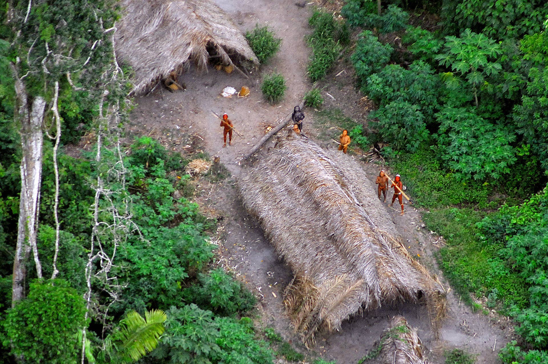 Conservationist Details Bloody Encounter with Uncontacted Tribe - Men's ...