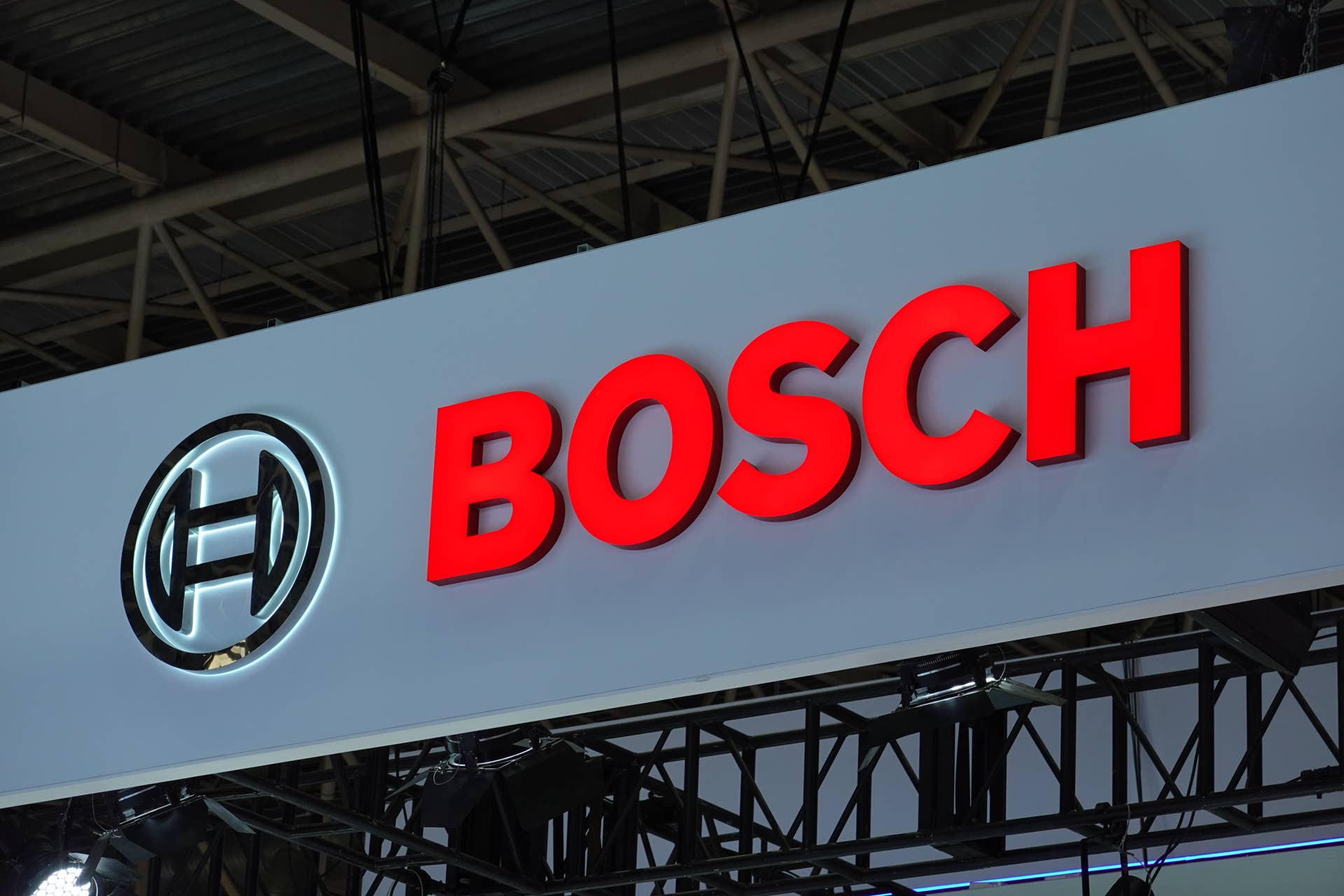 This Top-Rated Bosch Jig Saw Is Just $78 on Amazon - Men's Journal
