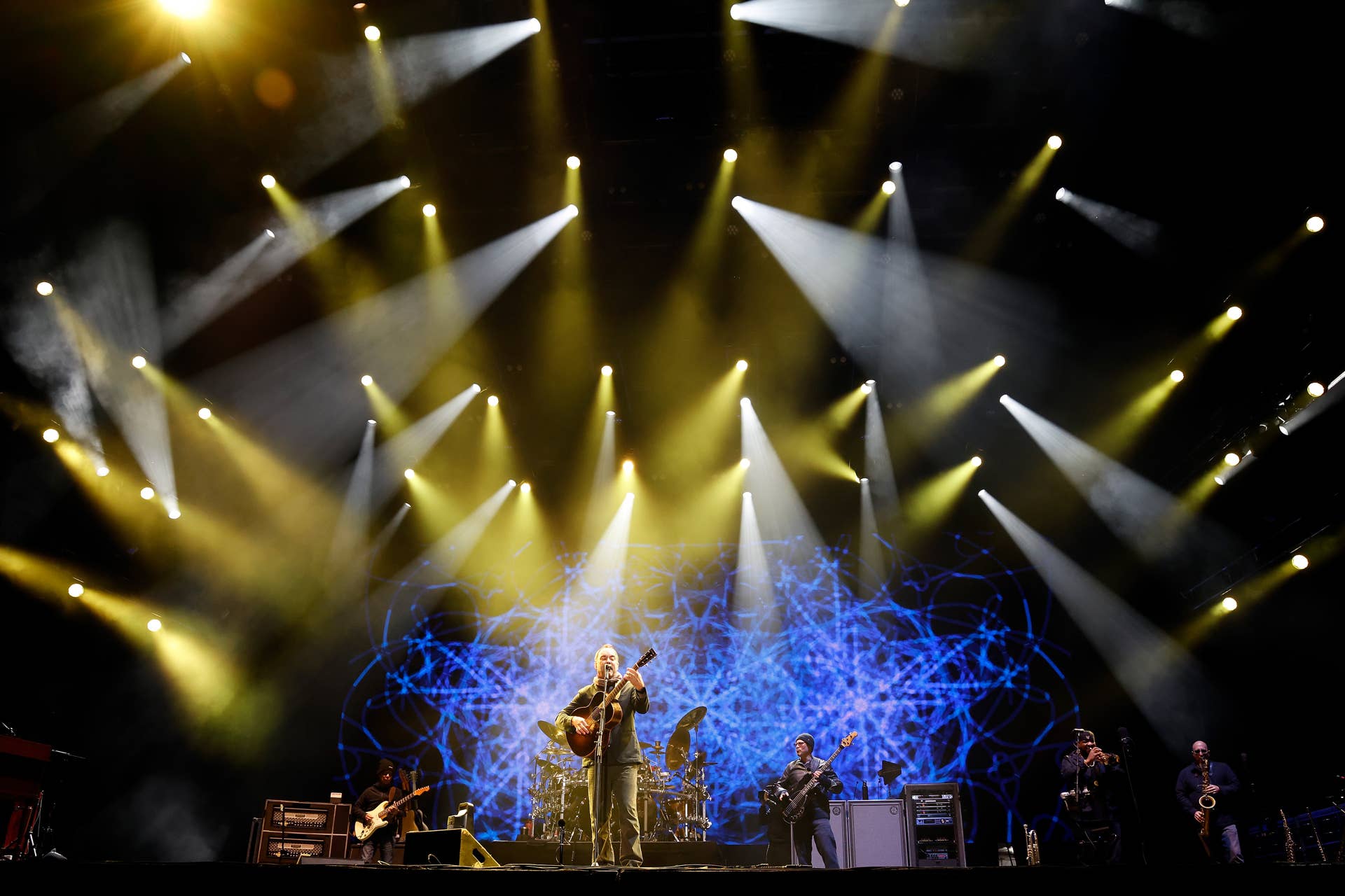 Dave Matthews Band Announces 2026 Summer Tour Dates and Venues - Men's ...