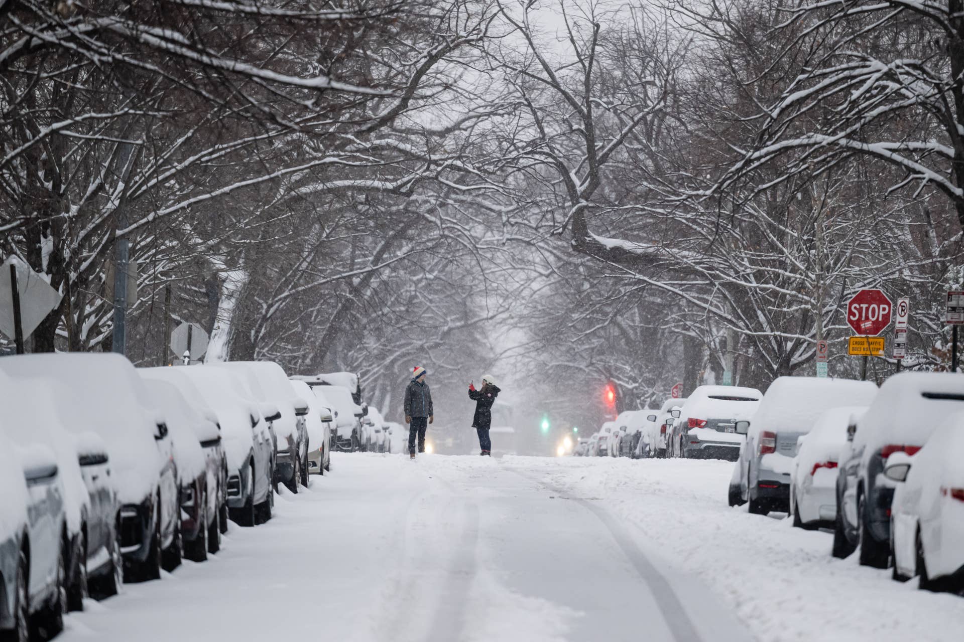 Winter Storm Warnings for 40 States Warn of 30 Inches of Snow and 40 ...