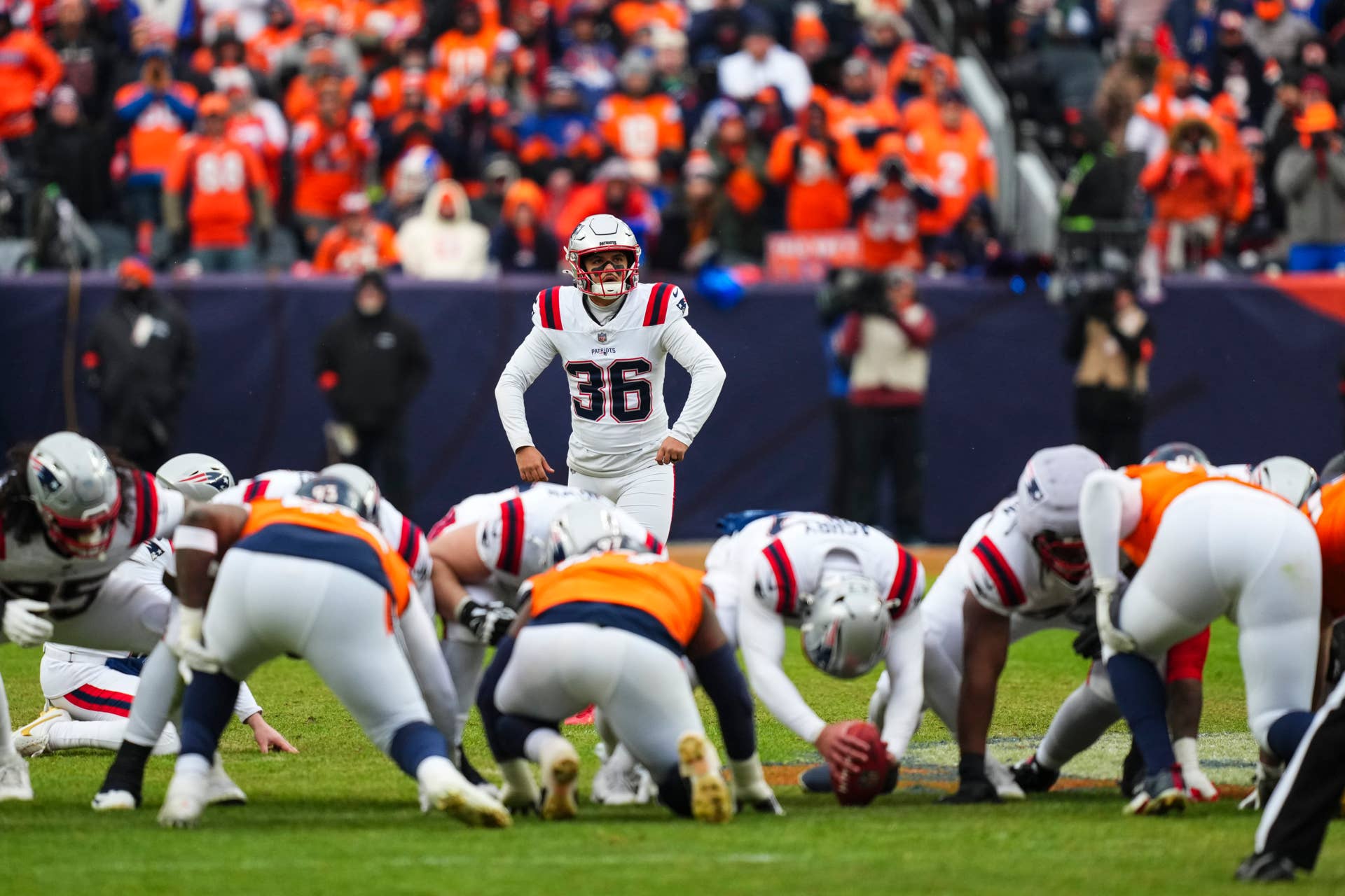 Football Games Today: Is the Super Bowl or Other Football on TV? - Men ...
