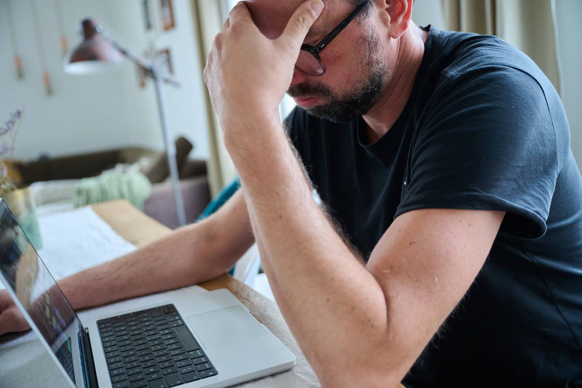 IRS ‘No Tax on Overtime’ Rules 2025 Explained - Men's Journal