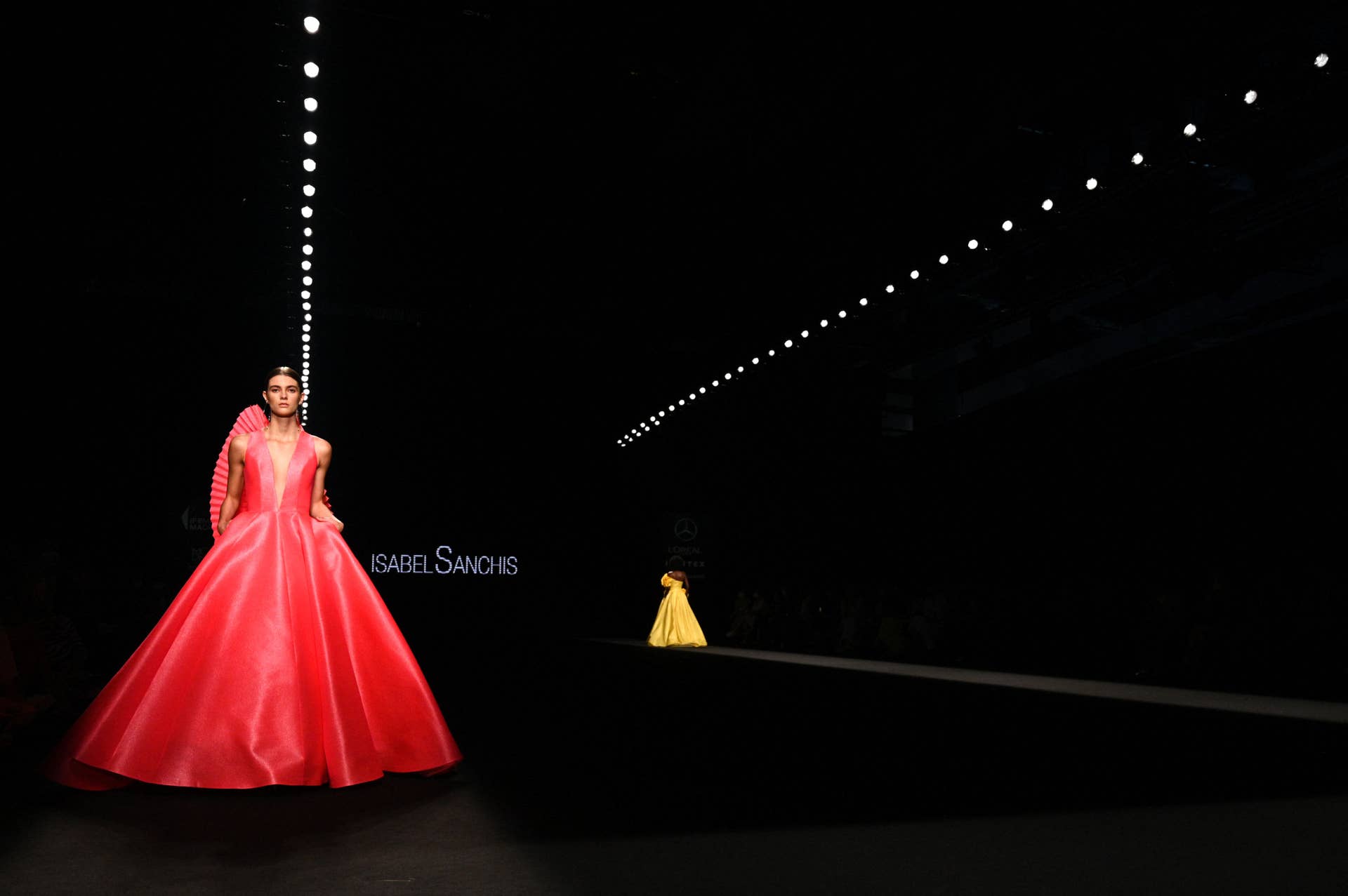 International Runway Model Dead at 21, Fashion World Mourns - Men's Journal