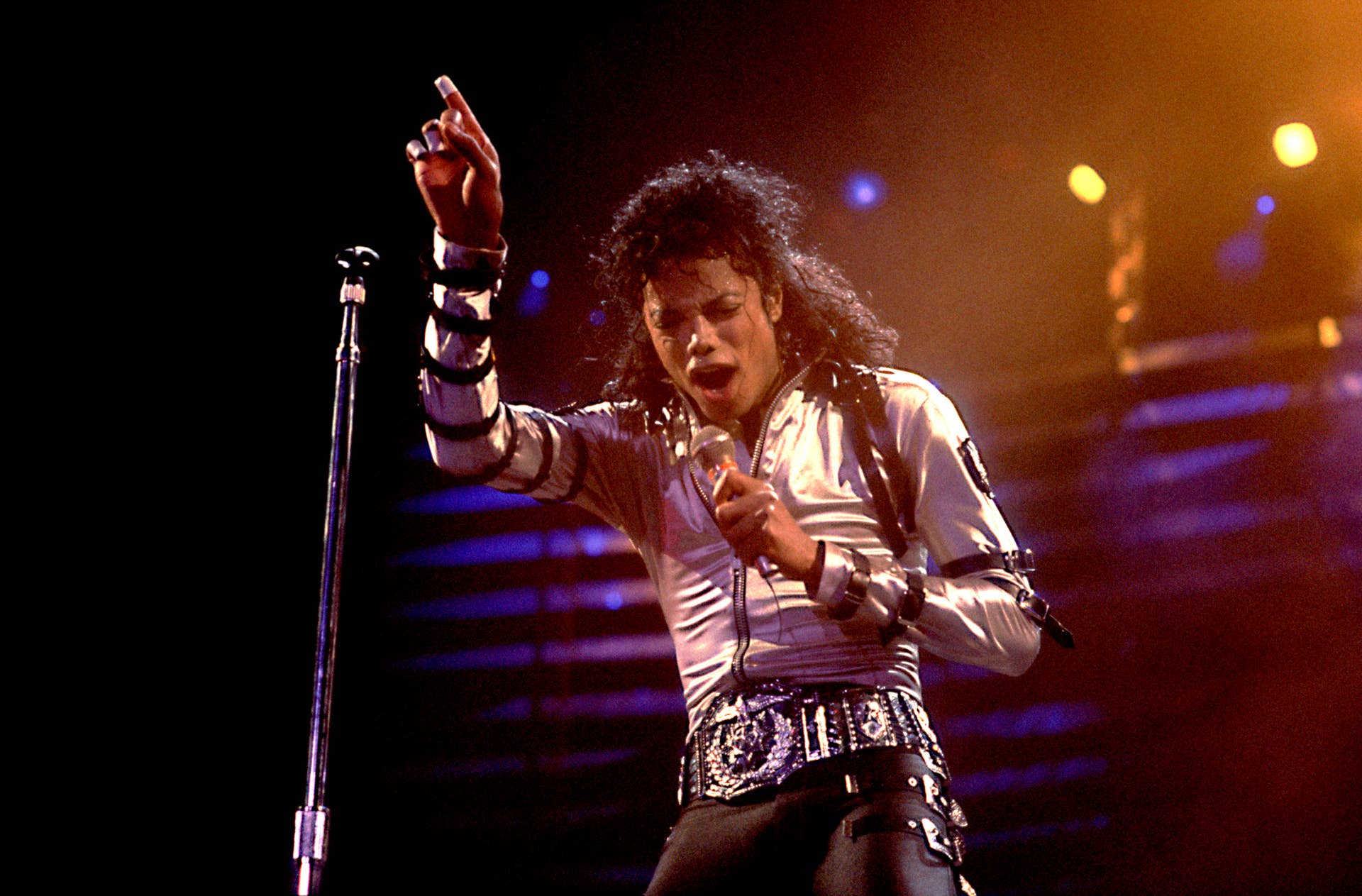 43 Years Ago, The Best-Selling Album of All Time First Topped U.S ...