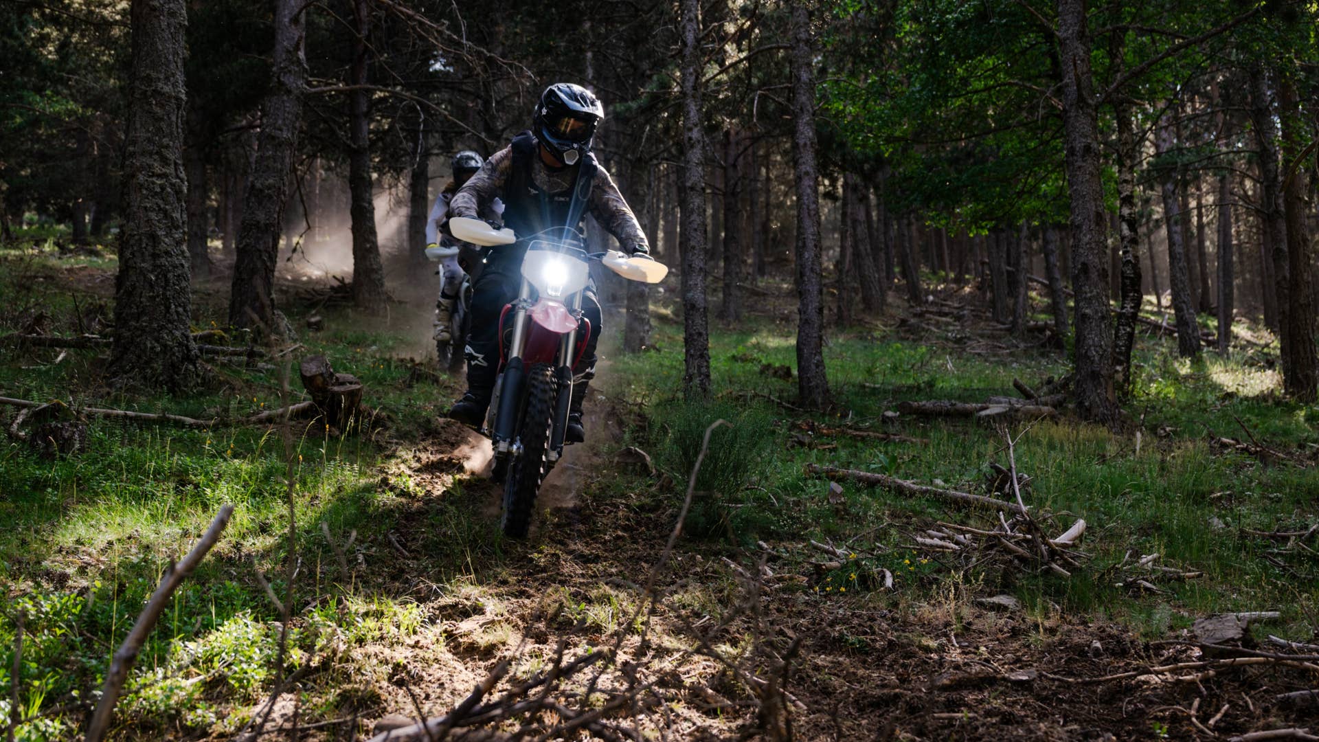 Stark Varg EX Review: 80-HP Electric Enduro Specs and Price - Men's Journal