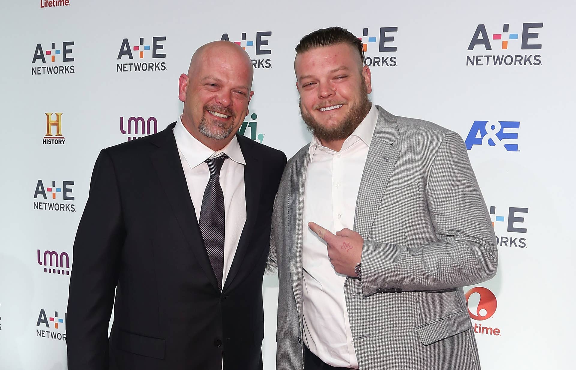 'Pawn Stars' Rick Harrison Disputes Son Corey's GoFundMe Claims - Men's ...