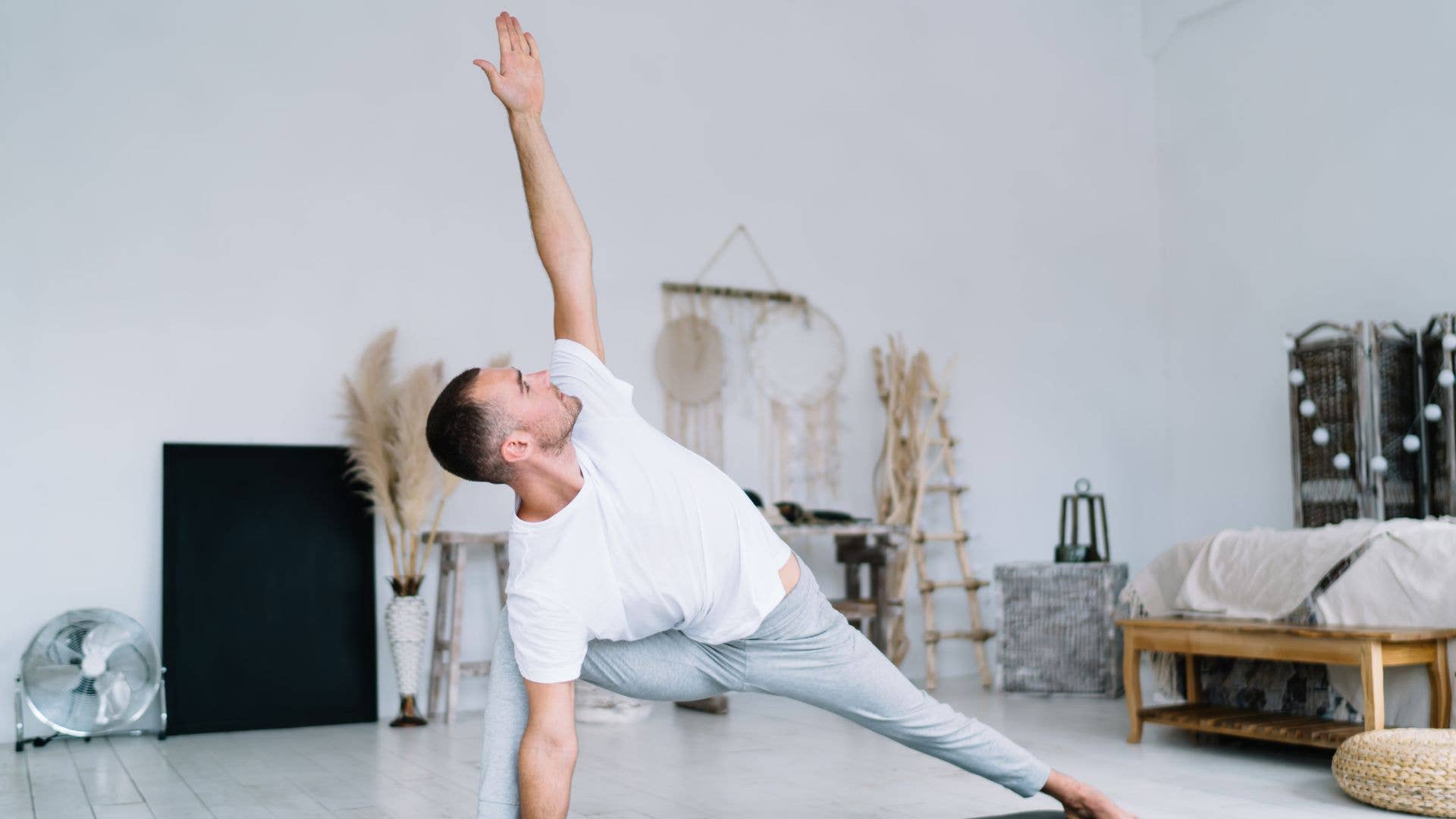 Fix Upper Back Pain With the World's Greatest Stretch - Men's Journal