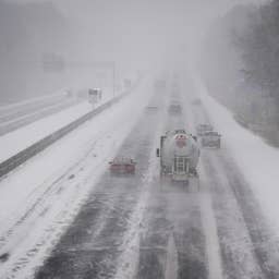 Winter Weather, 45 mph Winds Hitting on Easter Sunday: 'Avoid Travel ...