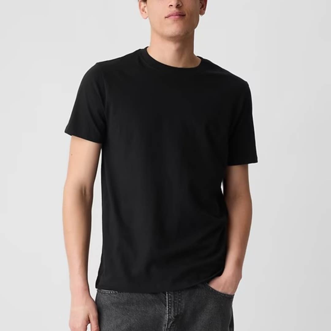 Gap's 'Super Soft' Everyday T-Shirts Are on Sale for Only $10 - Men's ...