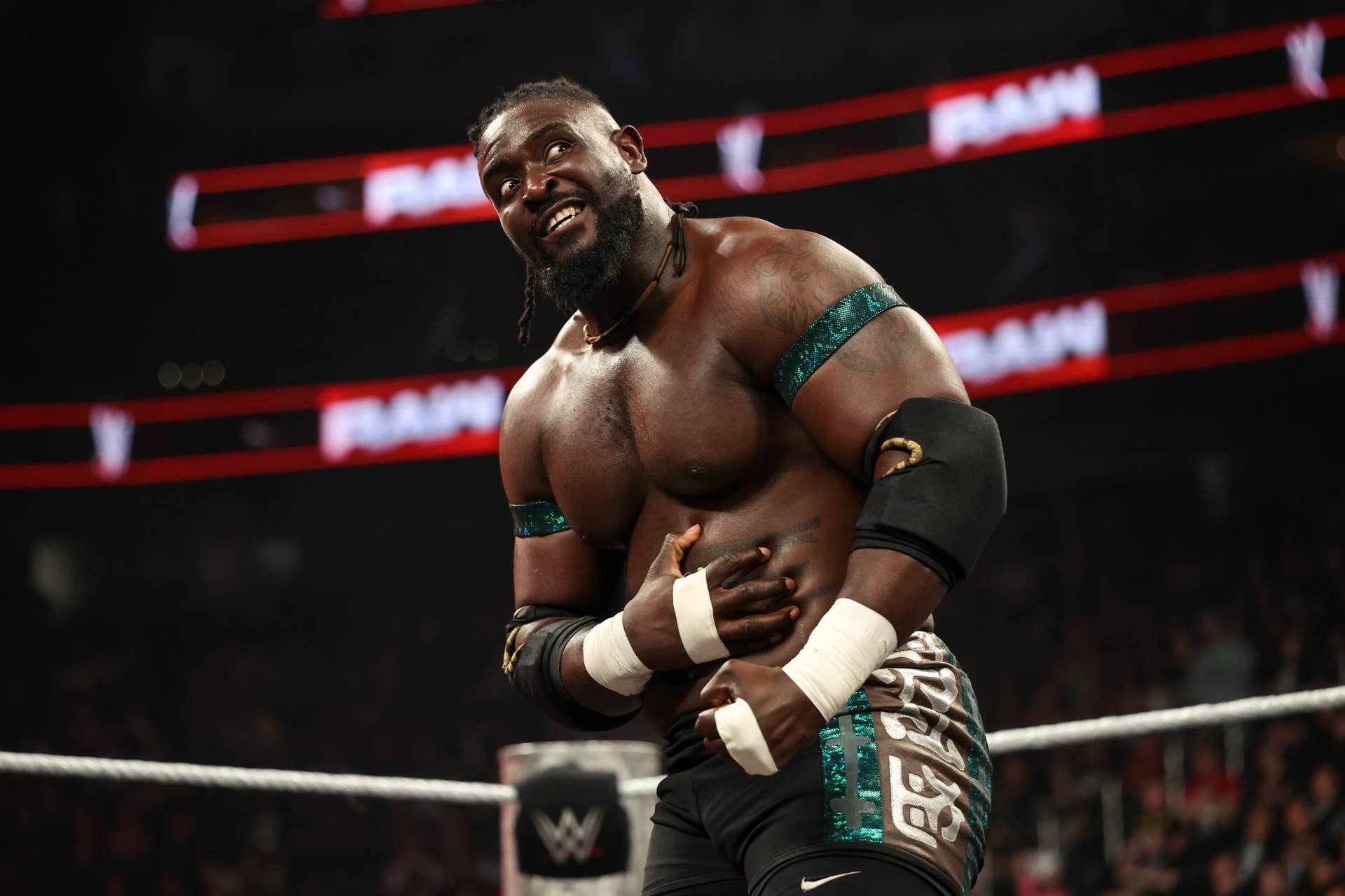 How The WWE's Oba Femi Built His Freakish Strength - Men's Journal