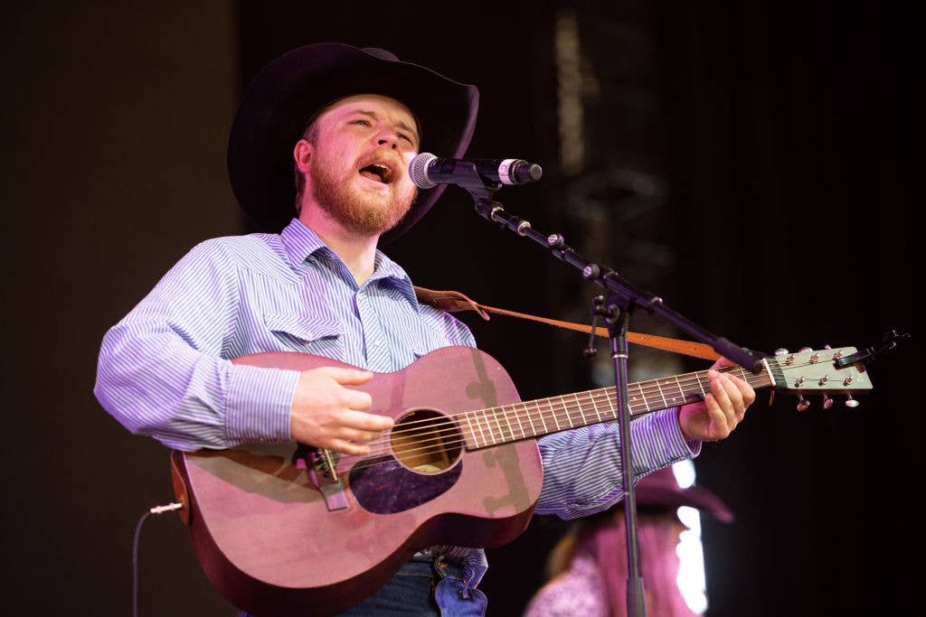 Colter Wall Cancels Tour and Takes Indefinite Break From Live Music: 'I ...