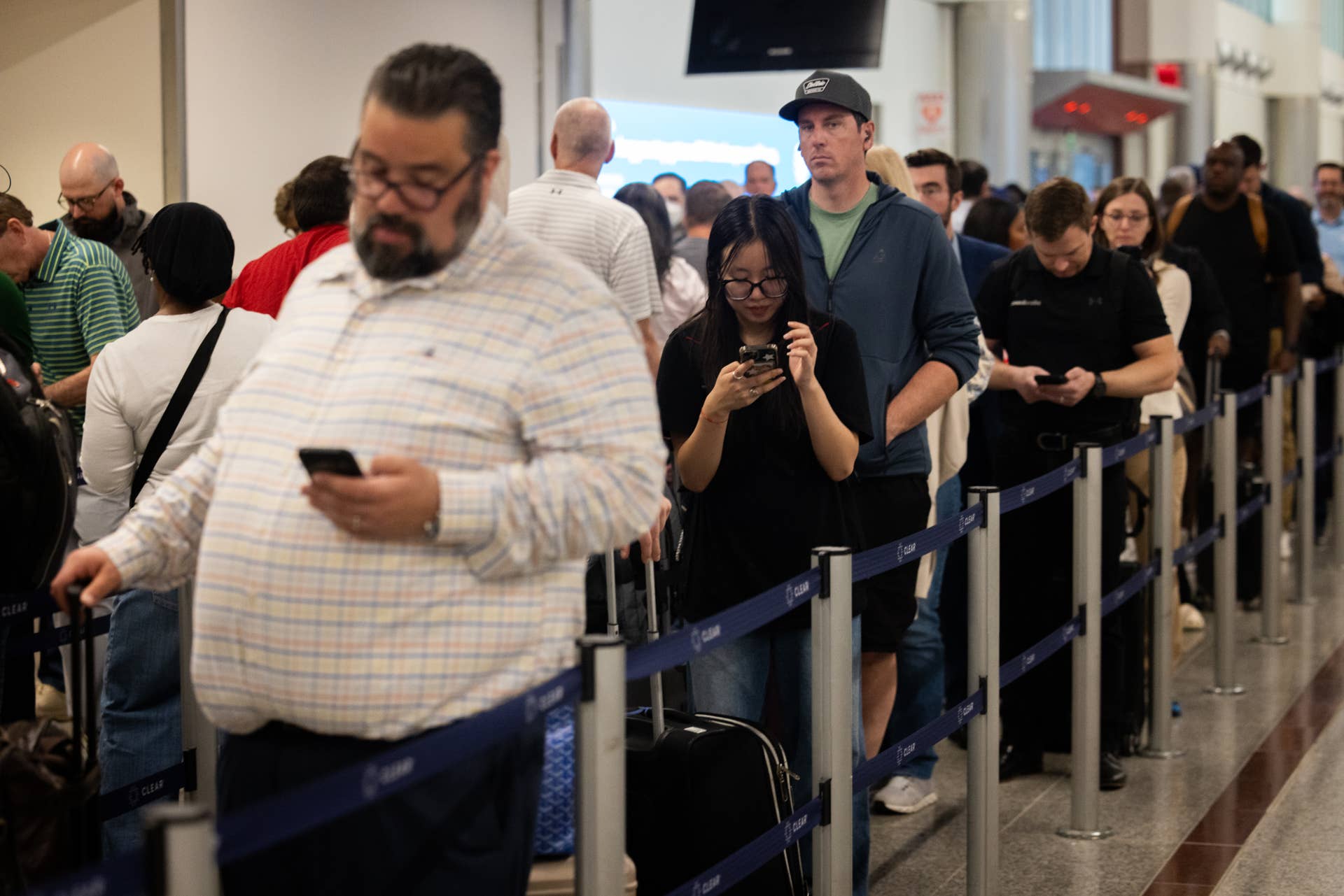 TSA Security Wait Times at Airports Are Exploding — Here’s How to Track ...